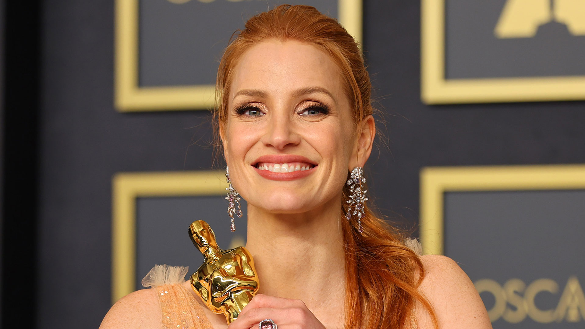 Watch Access Hollywood Highlight: Jessica Chastain Wins Best Actress ...
