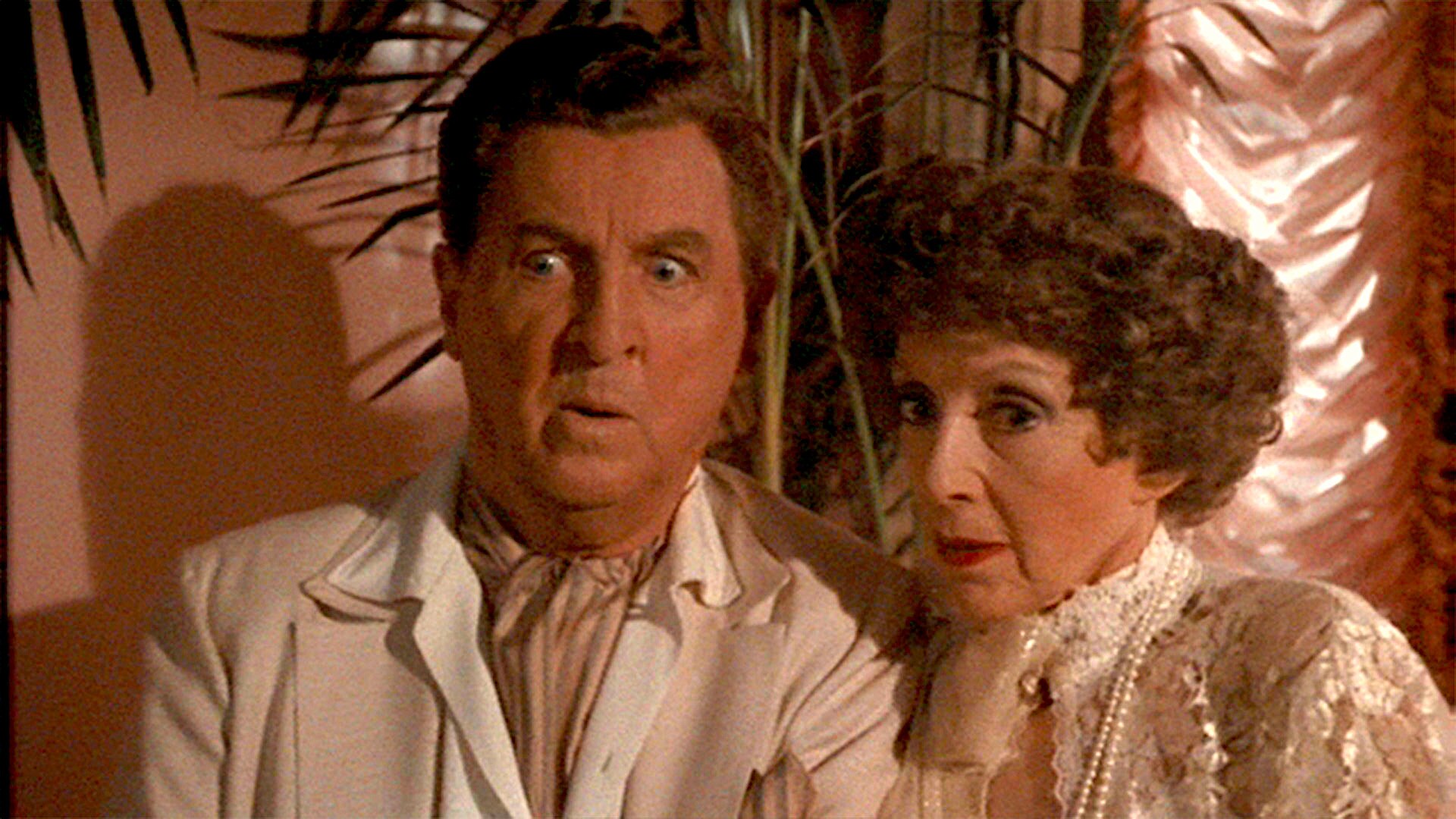 Watch Amazing Stories Episode: Boo! - NBC.com