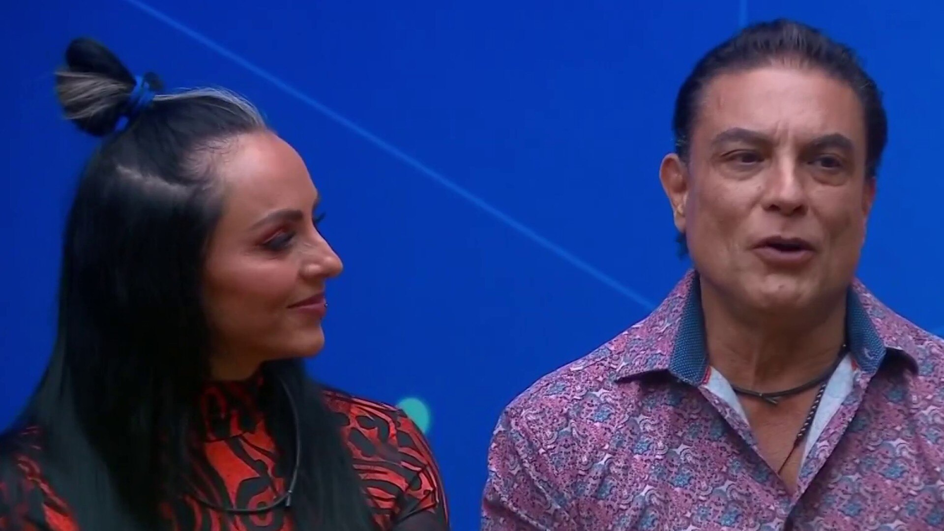 Watch La Casa de los Famosos Highlight: La Casa de los Famosos 2: Las primeras 24 horas - NBC.com