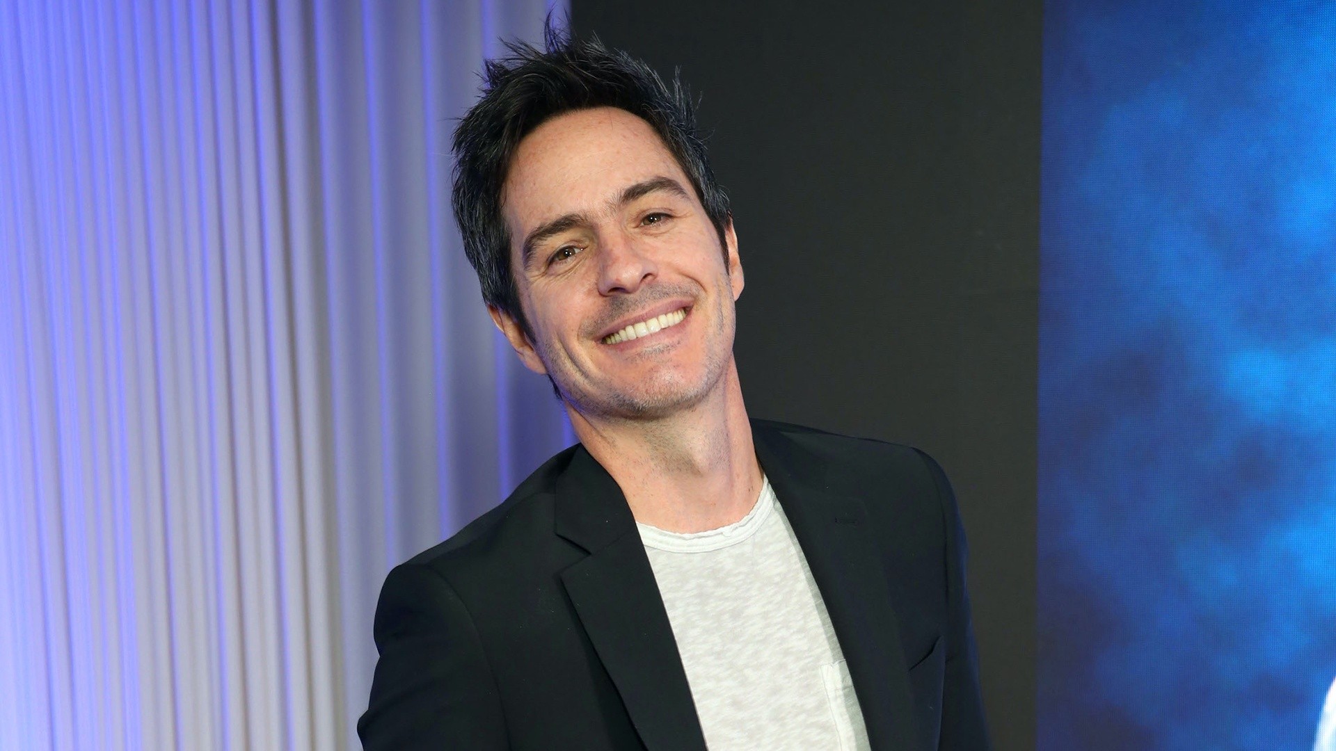 Watch Al Rojo Vivo Highlight: "Le estoy cantando al amor": Mauricio ...