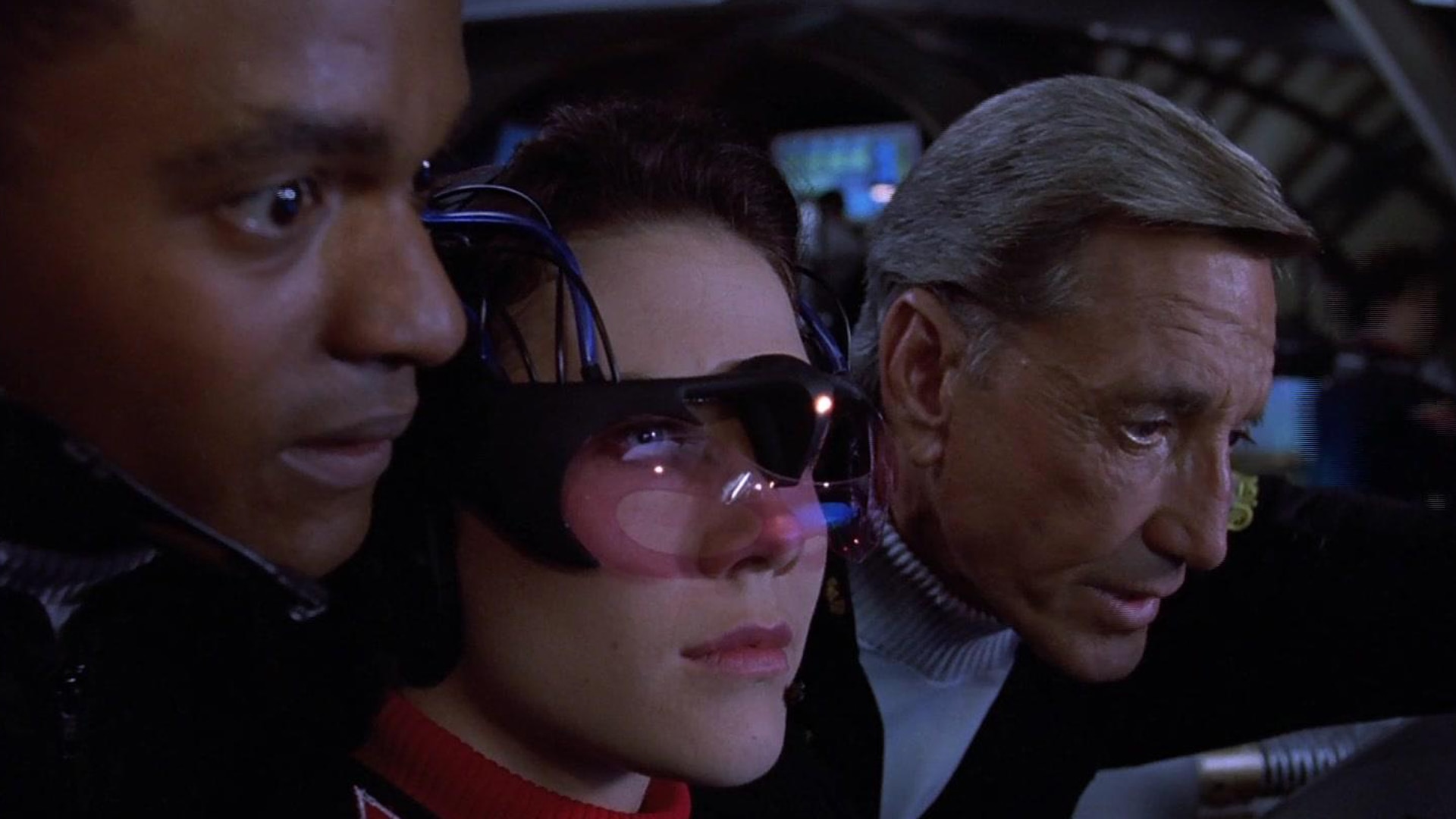 Watch Seaquest Episode: Treasures of the Mind - NBC.com