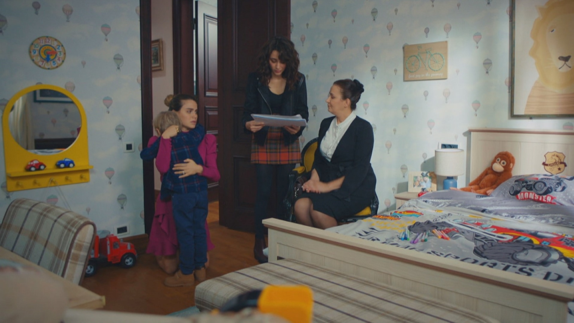 Watch Él Es Mi Hijo Episode: Aléjate de mi - NBC.com