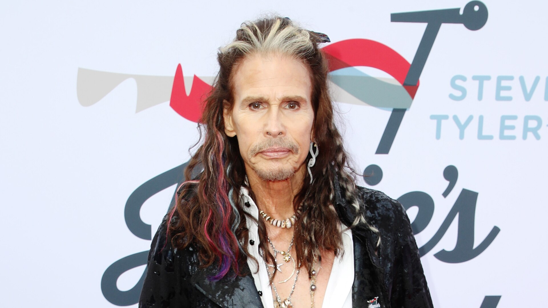 Watch Access Hollywood Highlight: Steven Tyler Enters Treatment Program ...