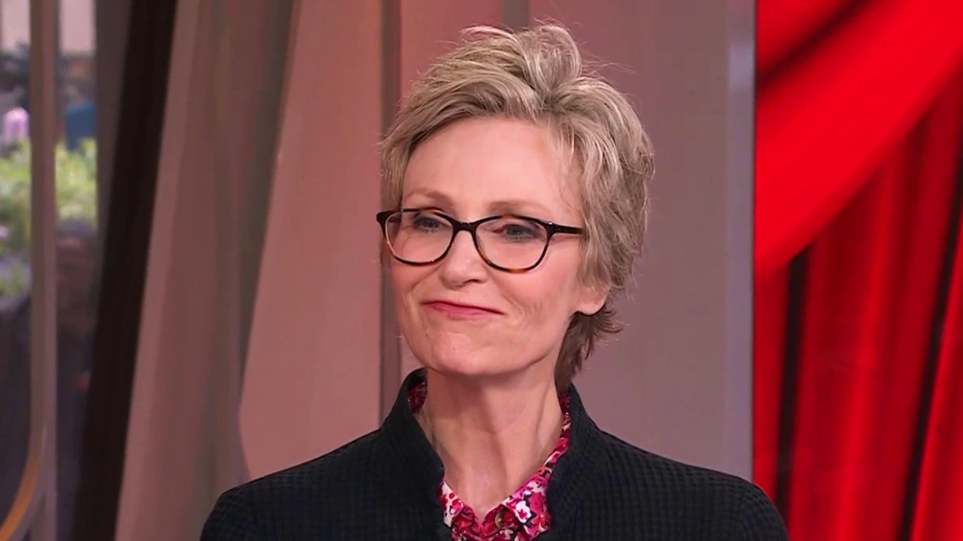 Watch TODAY Excerpt: Jane Lynch shares stories from her memorable ...