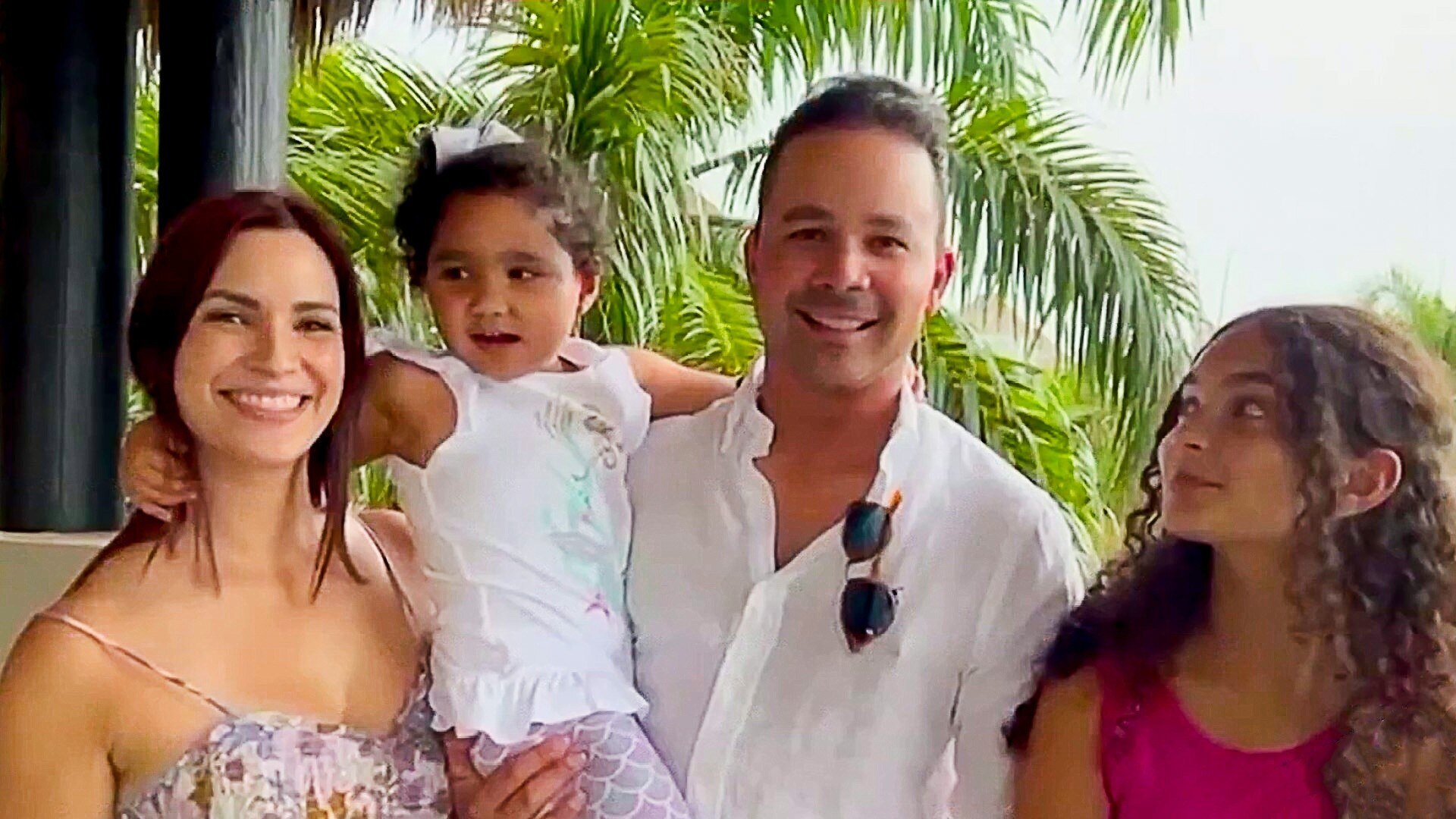 Watch hoy Día Highlight: Carlos Robles celebra el Día del Padre junto a ...