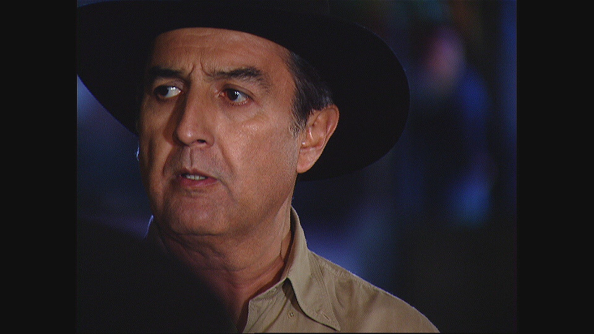 Watch La Tormenta Episode: Le llega la hora - NBC.com