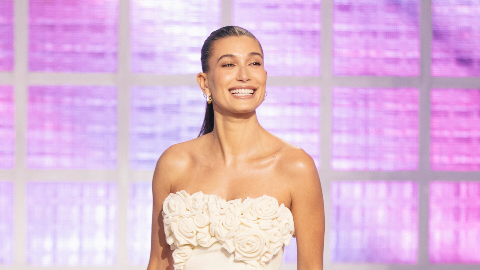 Watch The Kelly Clarkson Show - Official Website Episode: Hailey Bieber ...