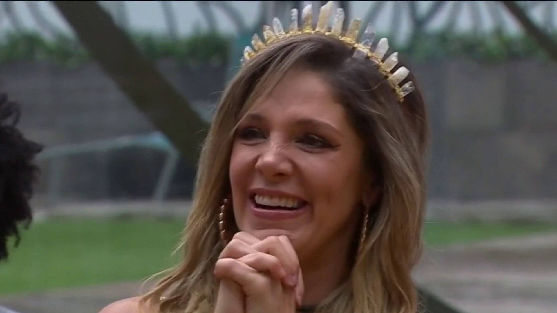 Watch La Casa de los Famosos Highlight: La Casa de los Famosos 2: Natalia recibe una hermosa ...