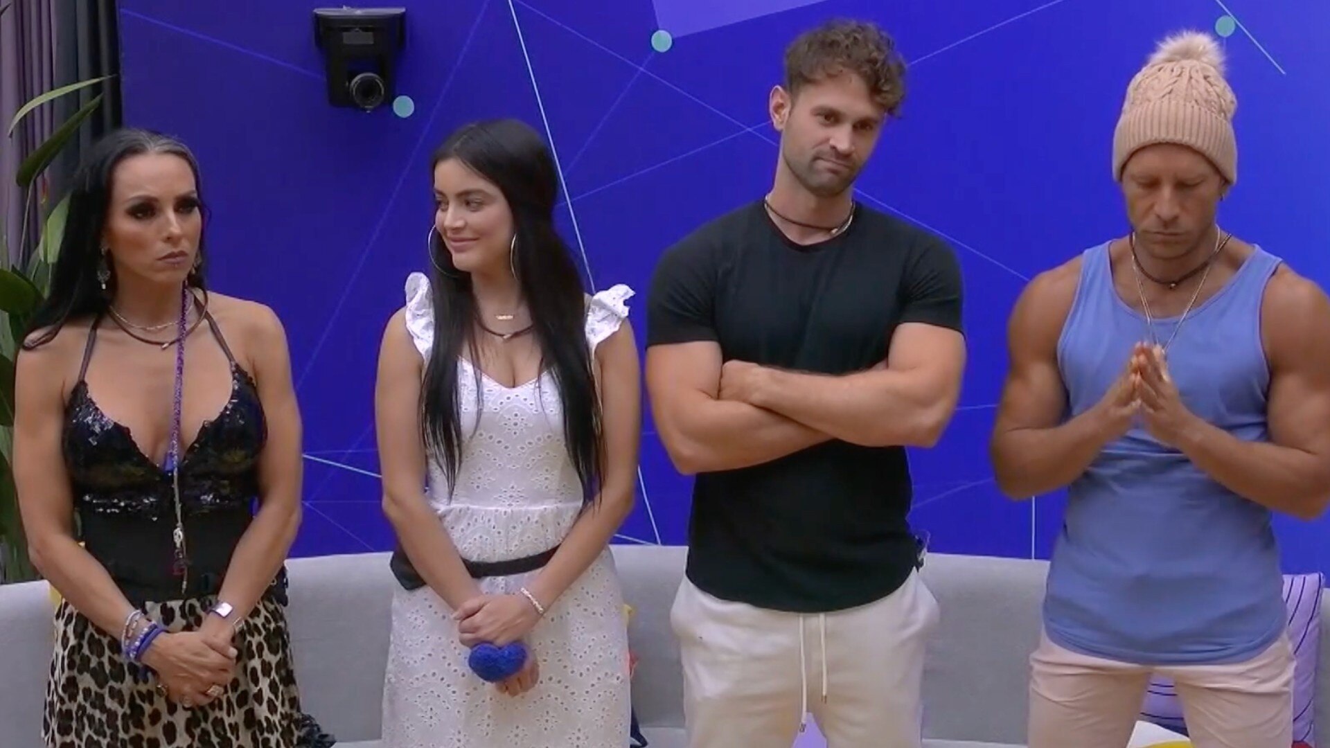 Watch La Casa de los Famosos Highlight: La Casa de los Famosos 2: Octava gala de salvación - NBC.com