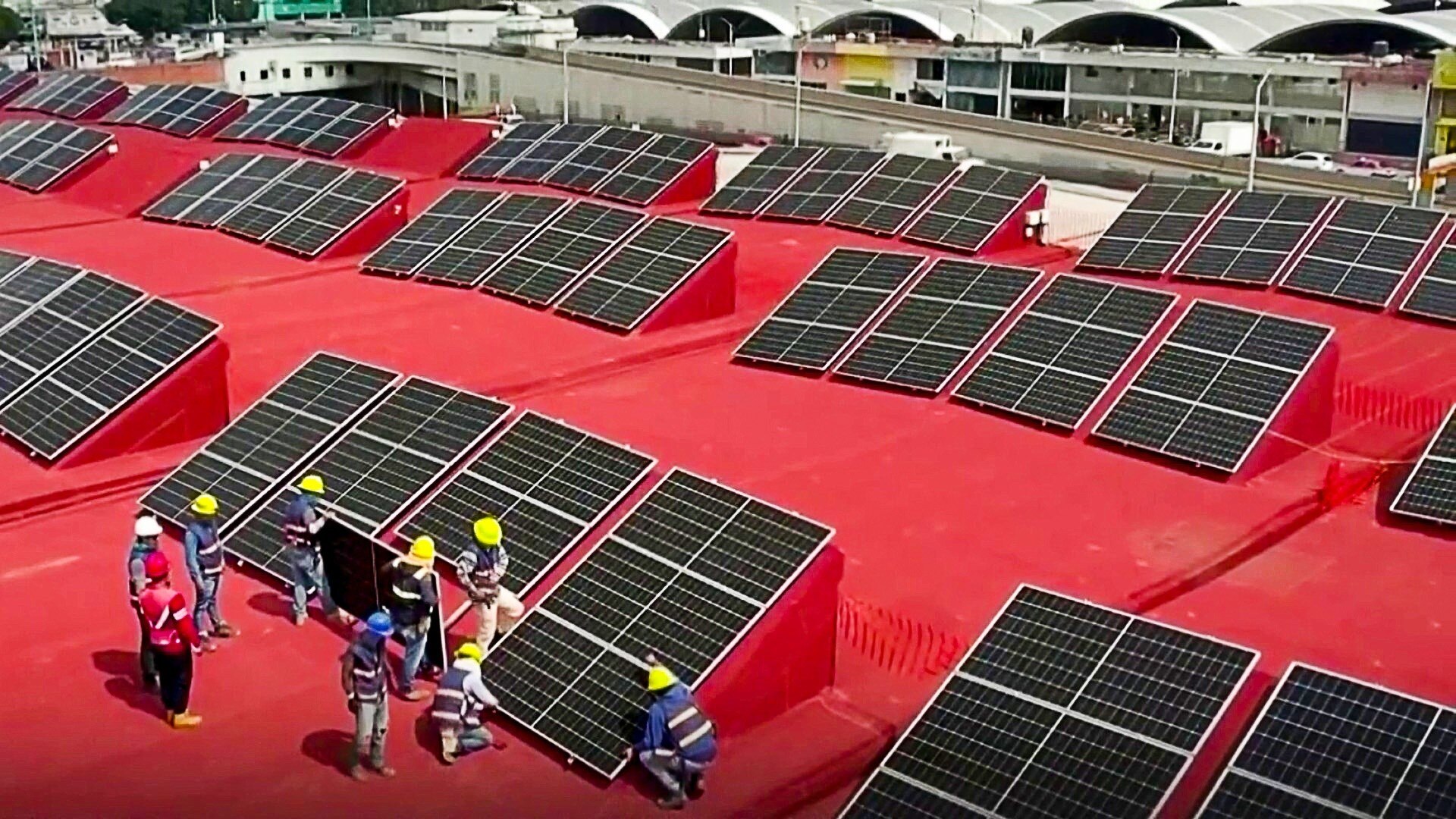 Watch Noticias Telemundo Mediodía Highlight: Instalarán más de 35,000 ...