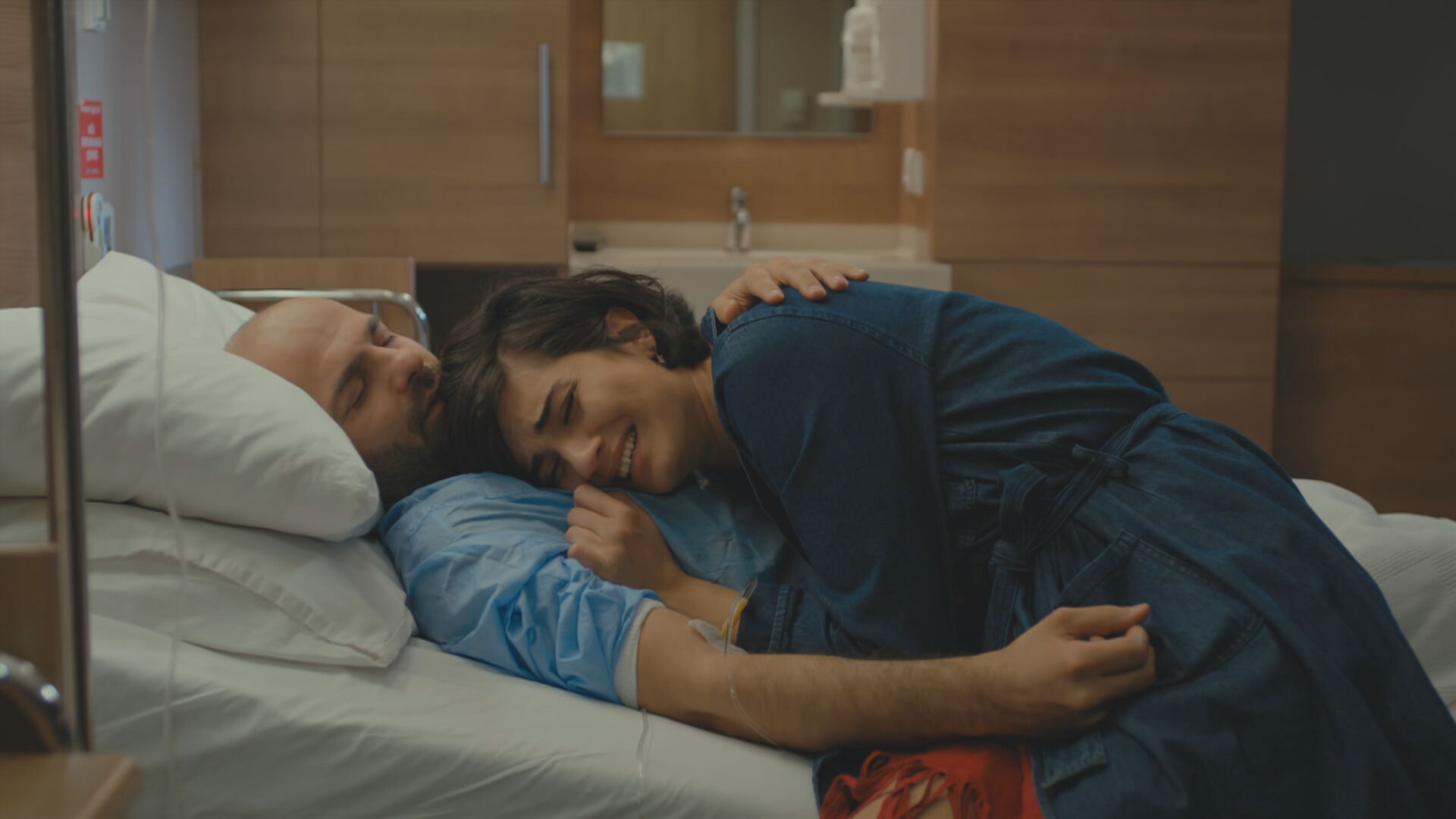 Watch Amor Valiente Episode: Miedo incontrolable - NBC.com