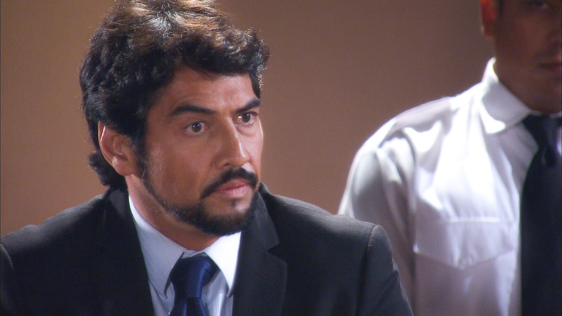 Watch Corazón Valiente Episode: ¿Culpable o Loca? - NBC.com