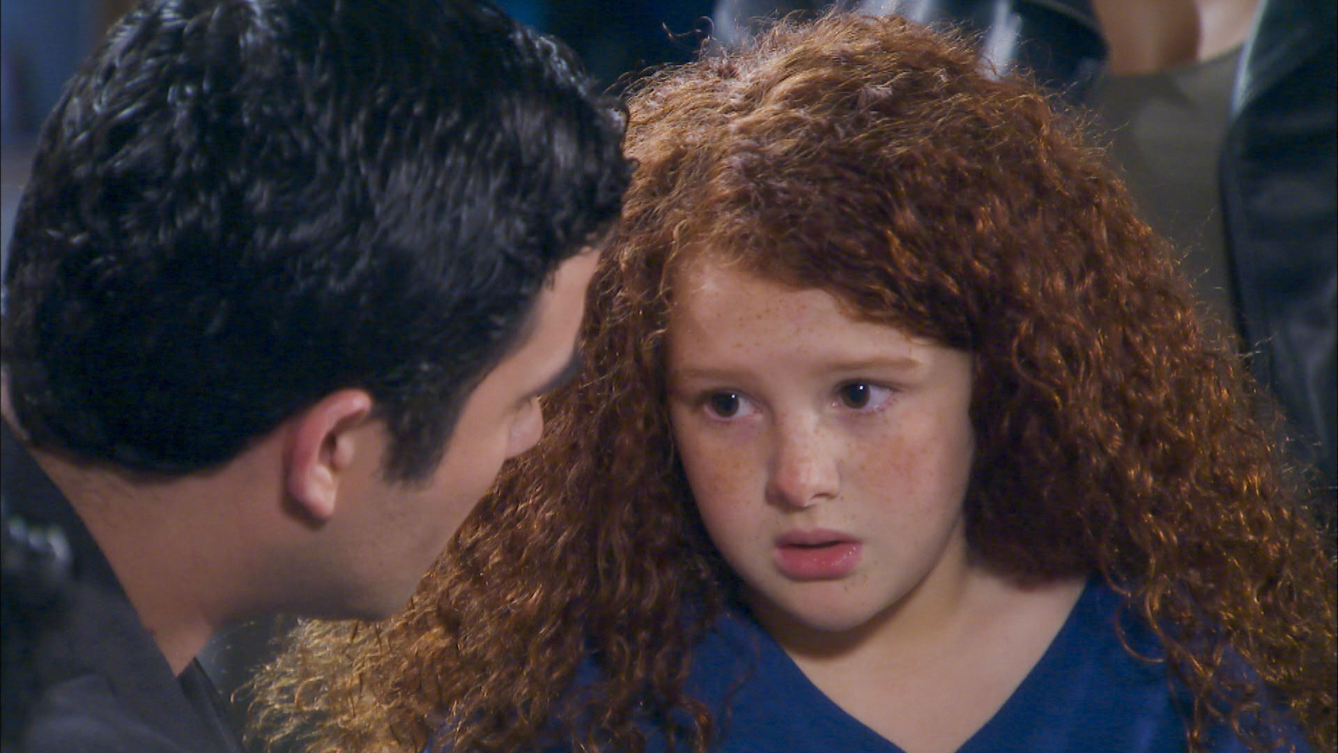 Watch Corazón Valiente Episode: Golpe Bajo - NBC.com