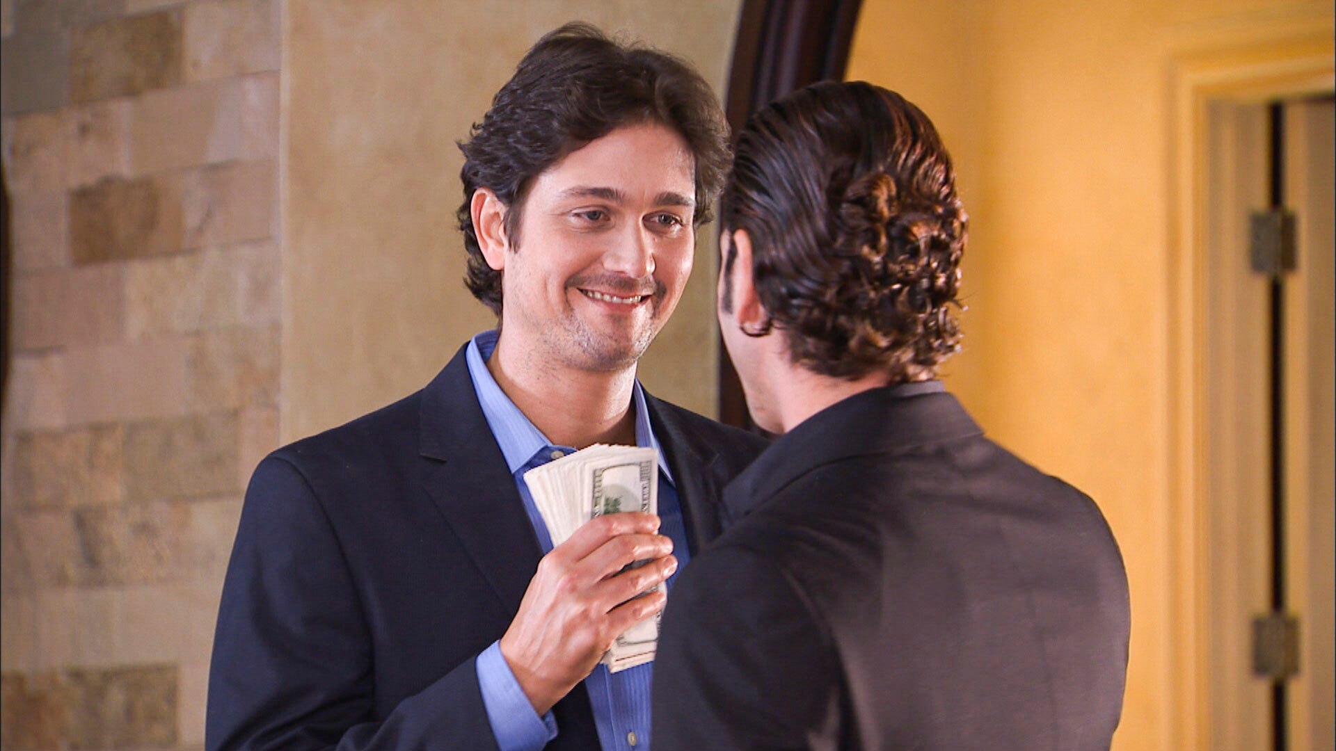 Watch Corazón Valiente Episode: ¿Quién es el Padre? - NBC.com