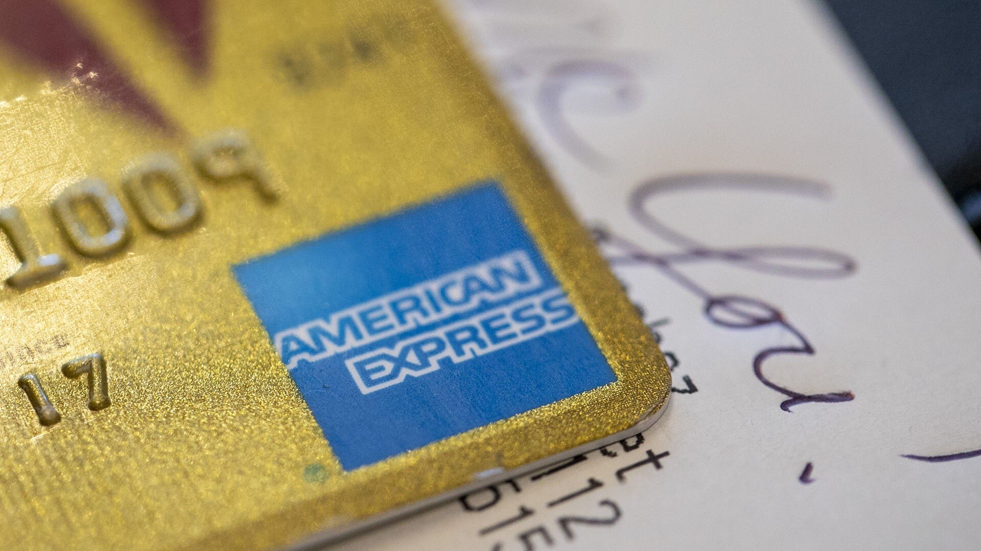 Watch TODAY Excerpt: Getting a new credit card? Here are the do’s and ...