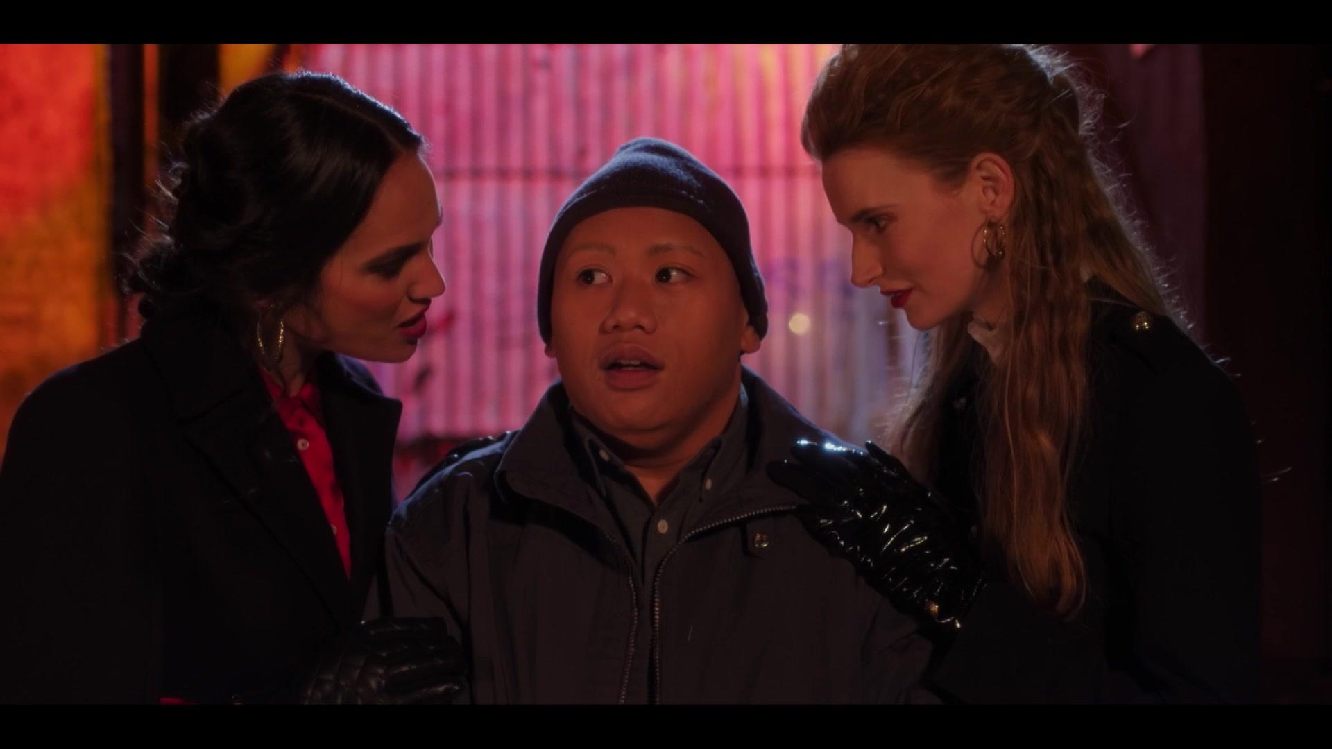 Watch Reginald the Vampire Sneak Peek: Reginald the Vampire Teaser ...