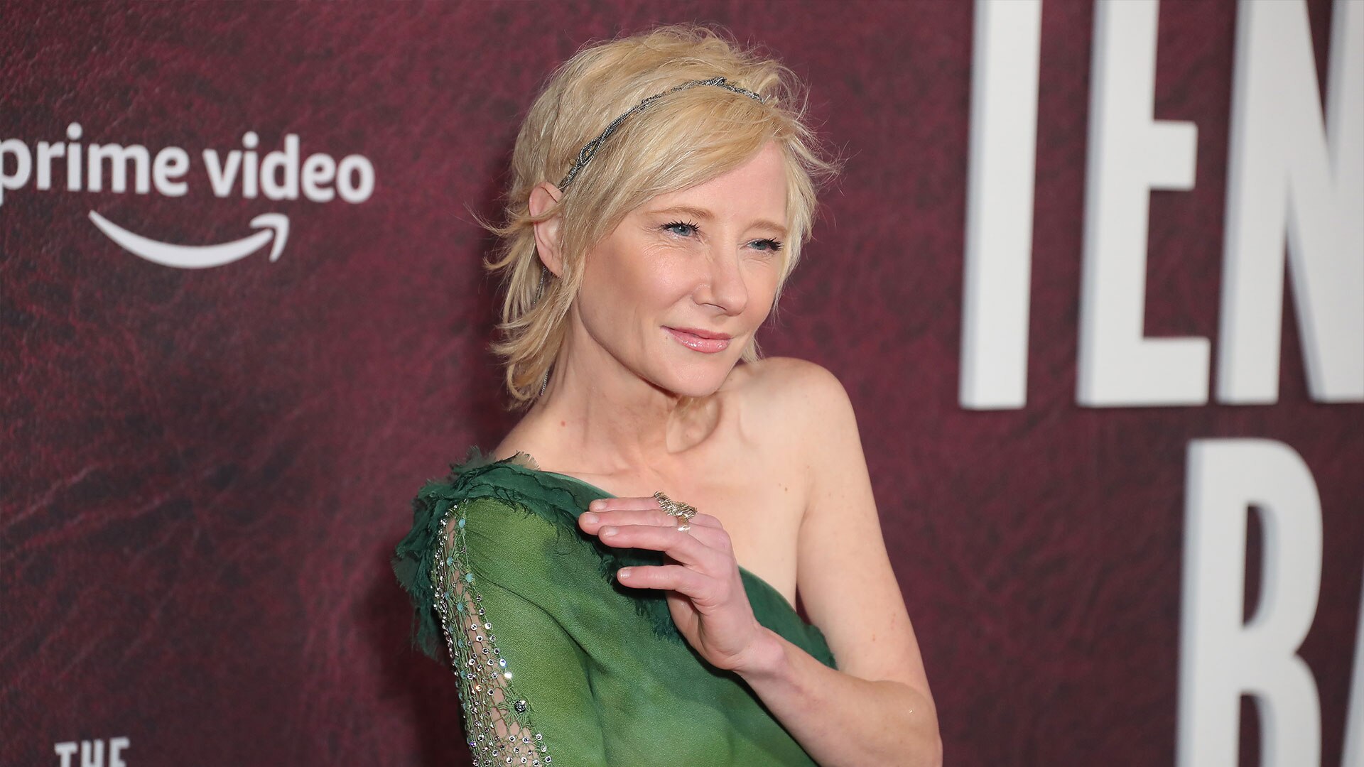 Watch Access Hollywood Highlight: Anne Heche Receives Honor Walk From ...