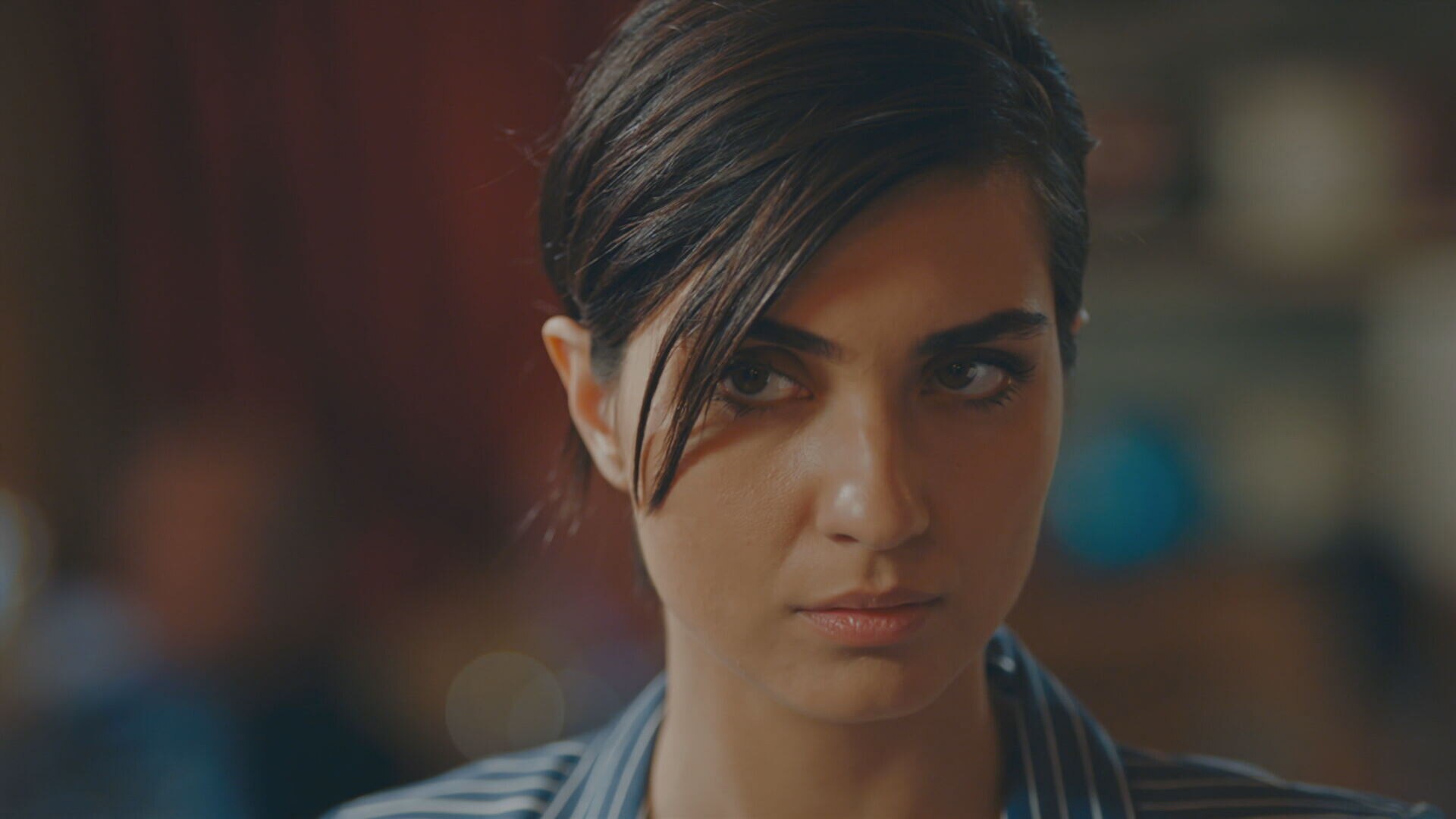 Watch Amor Valiente Episode: Víctima de la crueldad - NBC.com