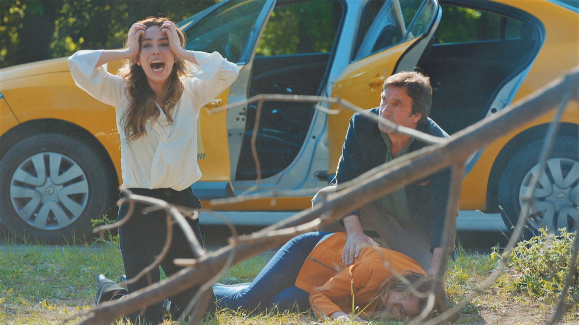 Watch Cennet Episode: Frente a una encrucijada - NBC.com