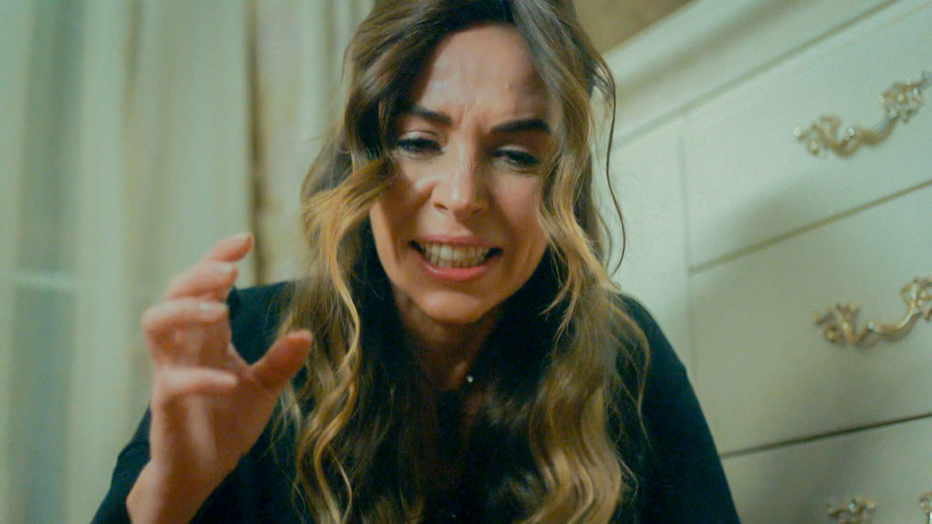 Watch Cennet Episode: Acoso - NBC.com