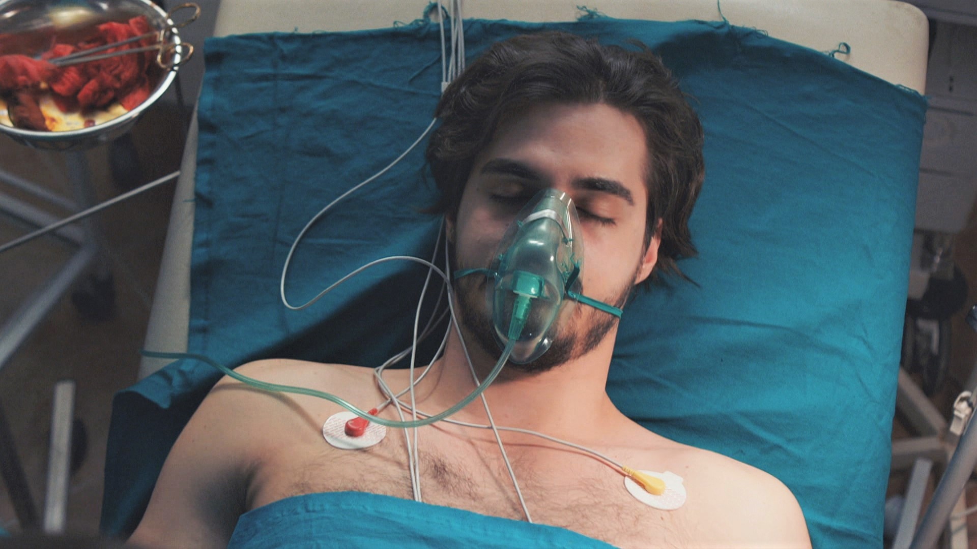 Watch Cennet Episode: Entre la vida y la muerte - NBC.com