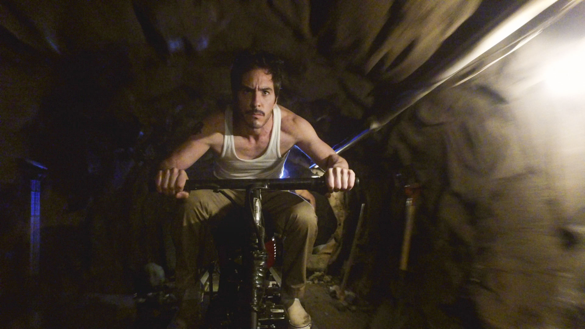 Watch El Chema Episode: Espectacular Fuga - NBC.com