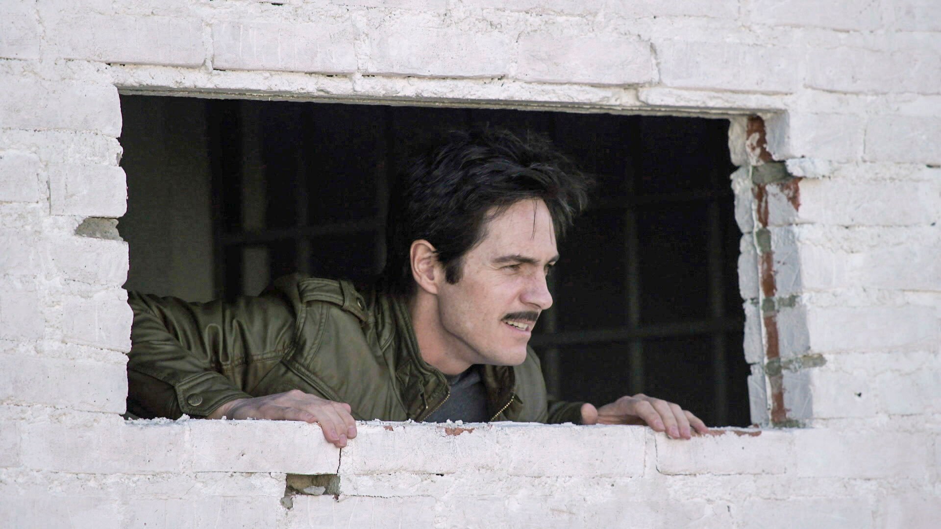 Watch El Chema Episode El Chema La Otra Fuga