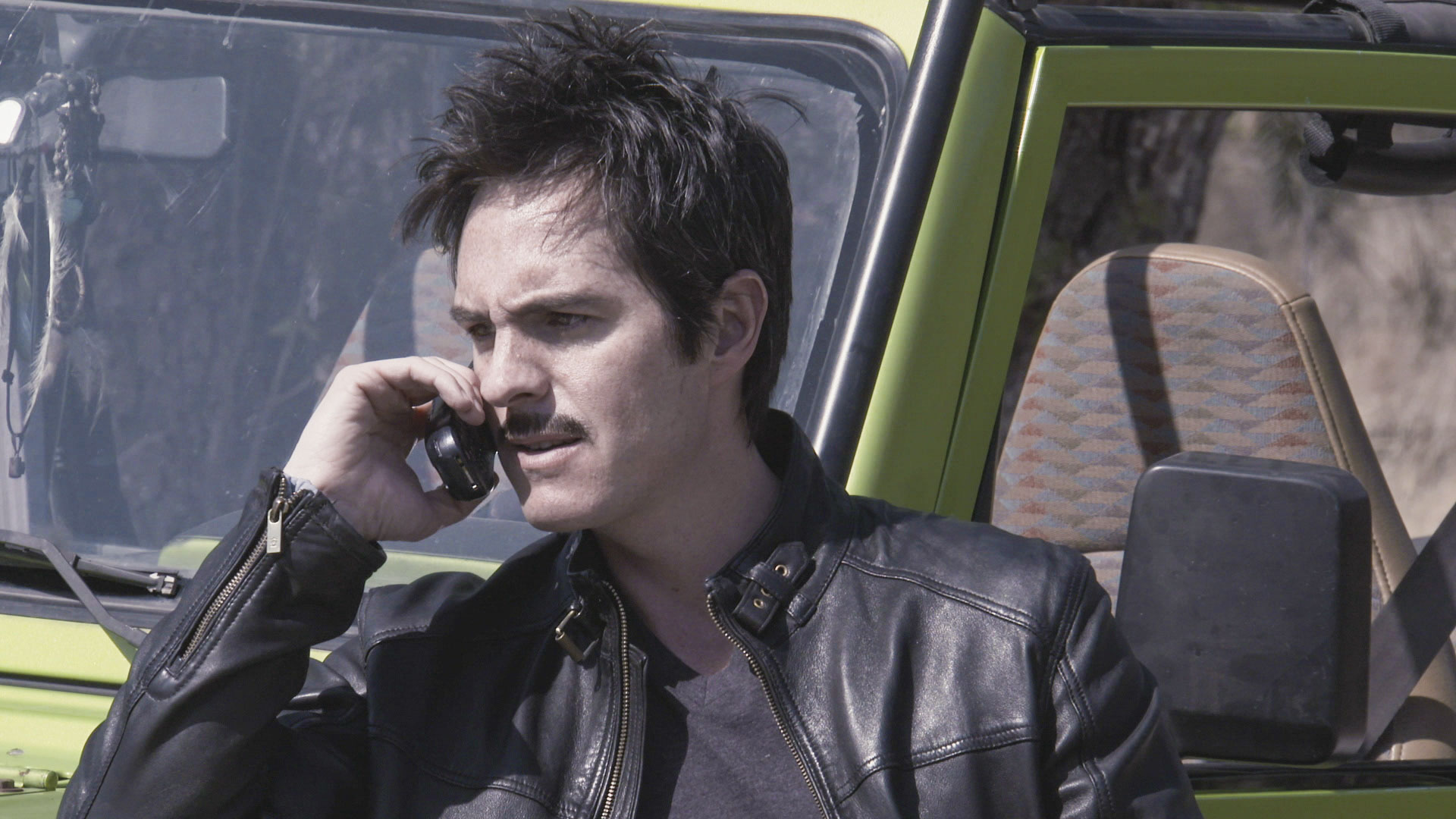 Watch El Chema Episode: Plomo y Estampida - NBC.com