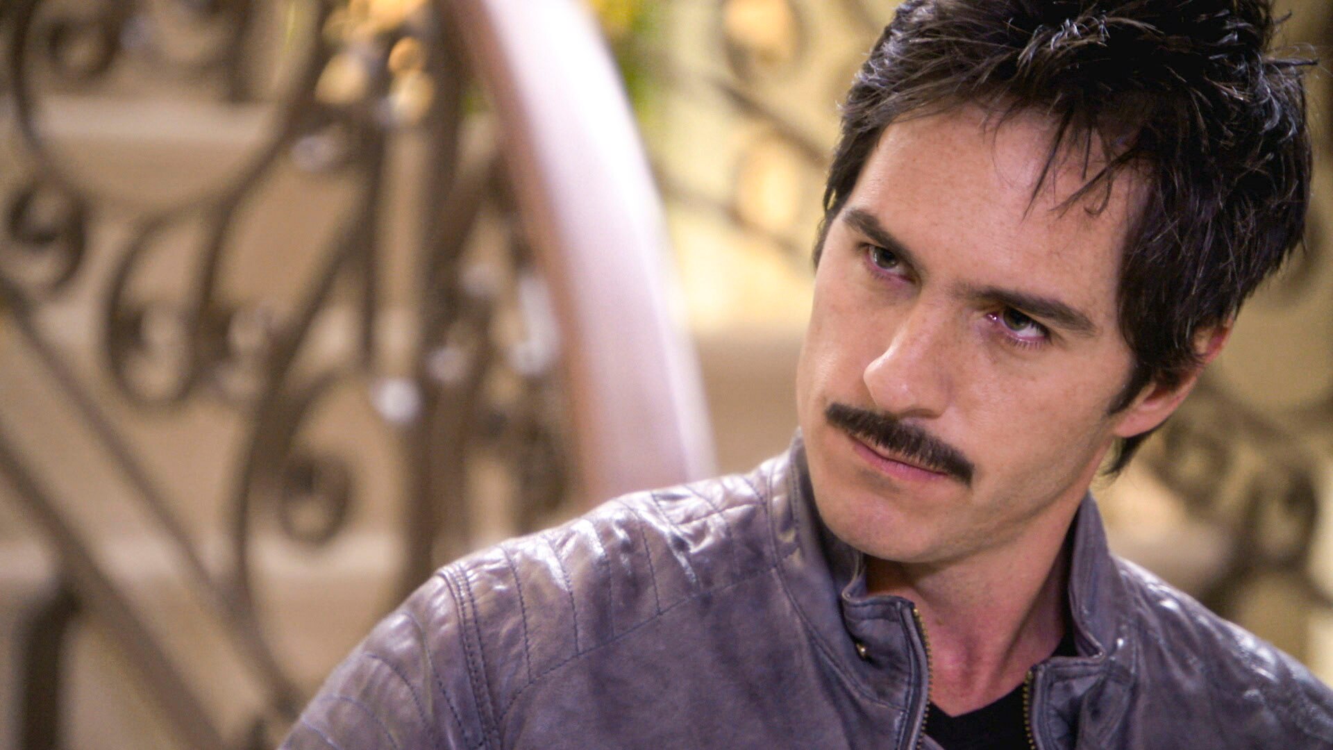 Watch El Chema Episode: Socio a La Fuerza - NBC.com