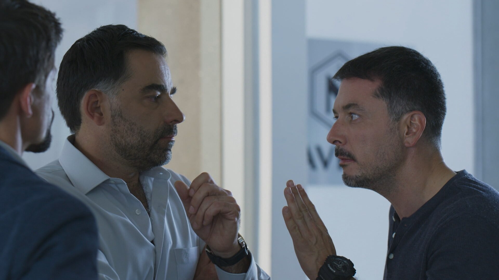 Watch Enemigo Íntimo Episode: Visita relámpago - NBC.com