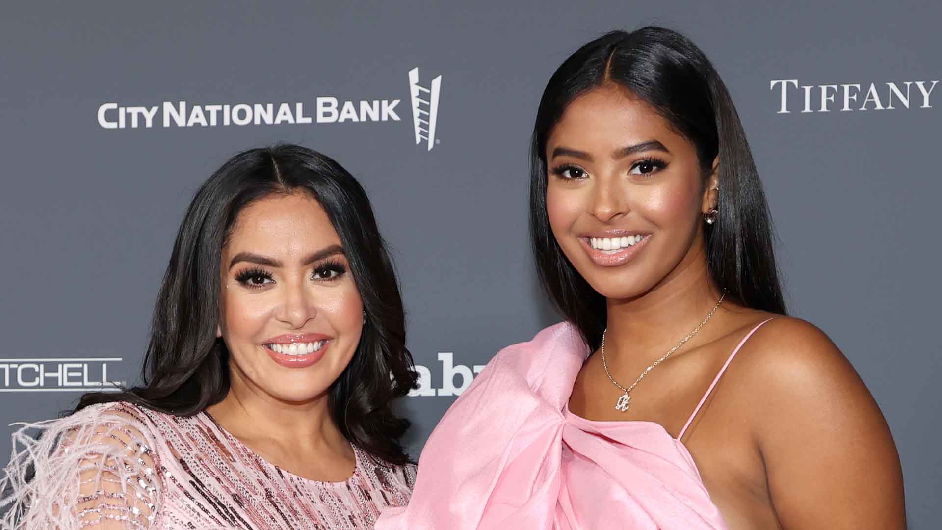 Watch Access Hollywood Highlight: Vanessa Bryant's Daughter Natalia ...