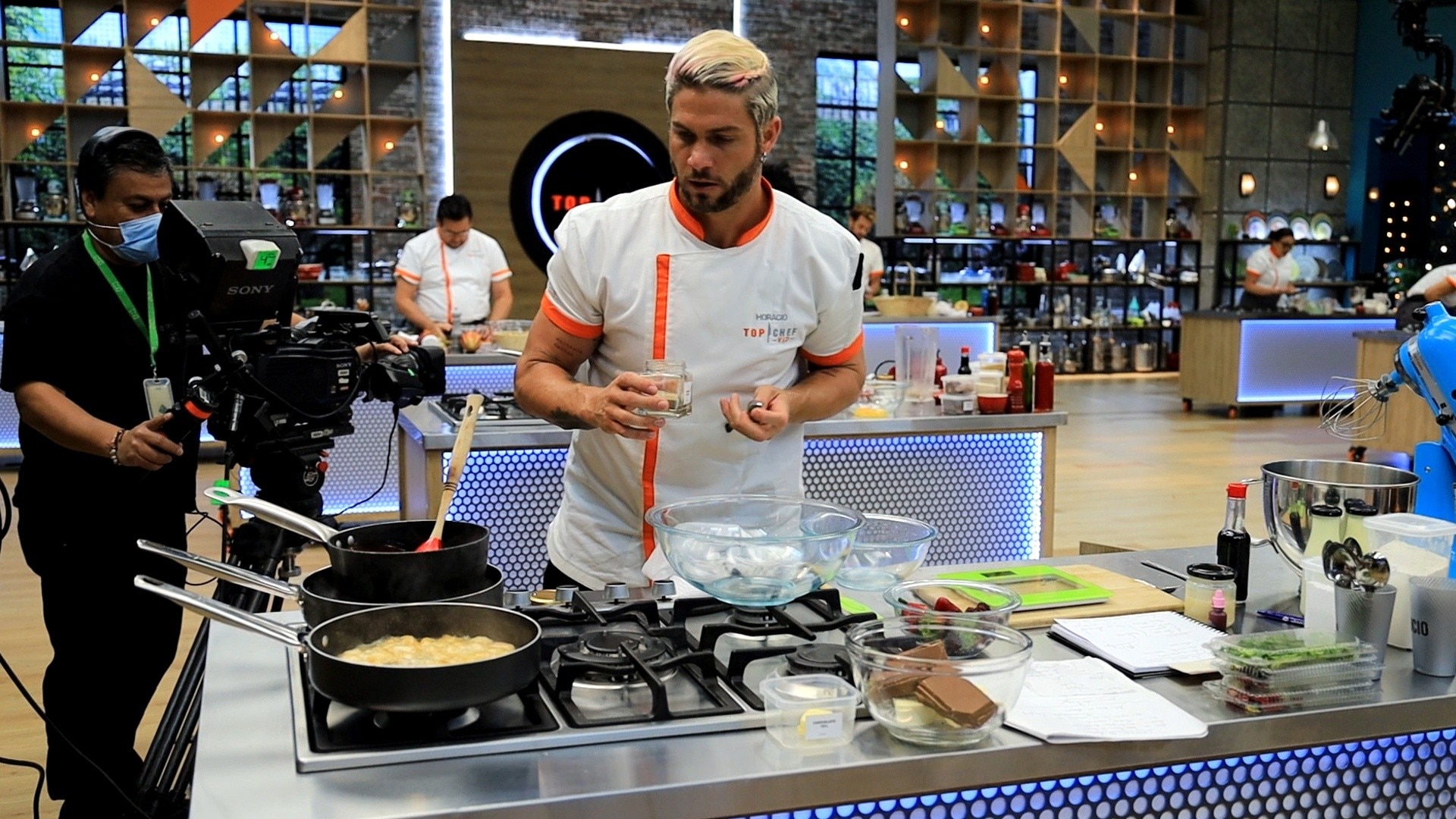 Watch Top Chef VIP Highlight: Horacio te cuenta la receta de su plato ...