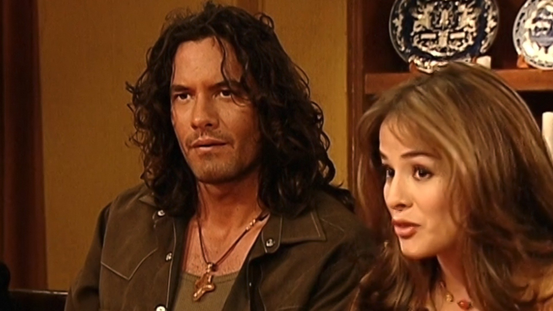 Watch Pasión de Gavilanes Episode: Mujeres con pantalones - NBC.com