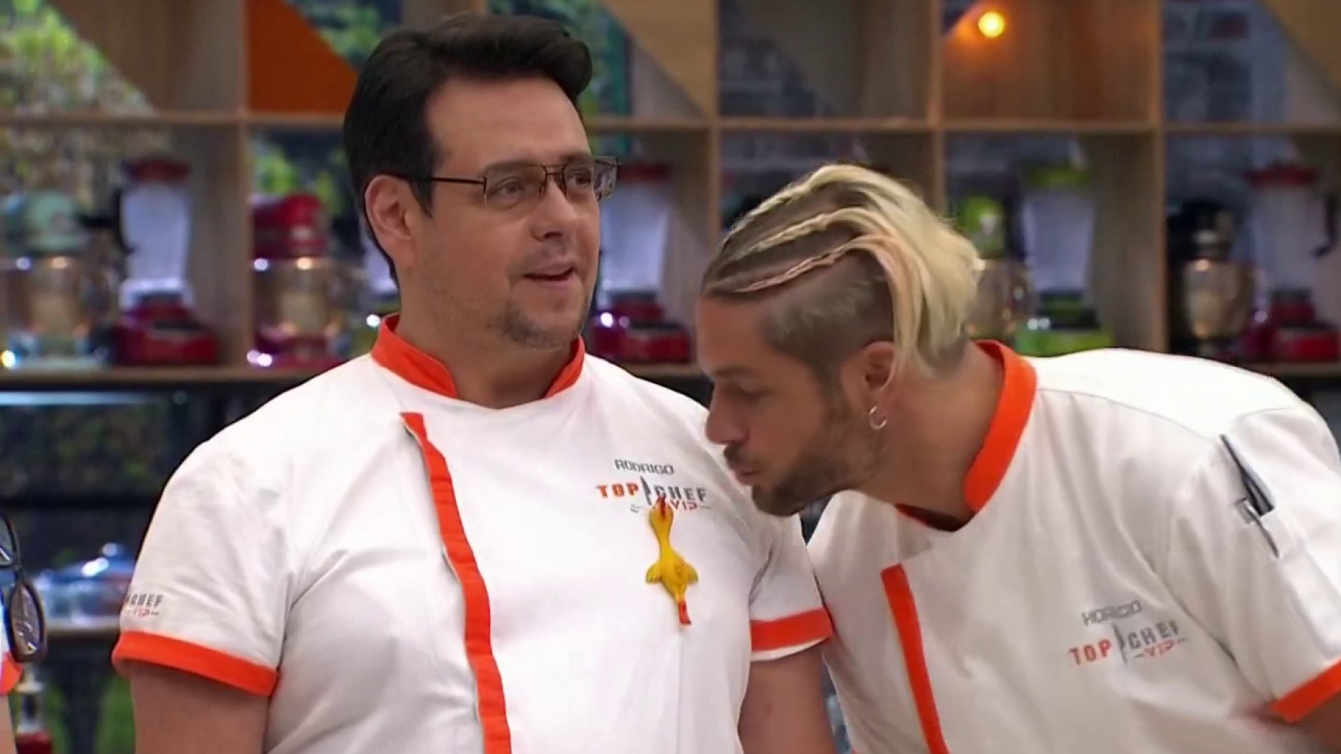 Watch Top Chef VIP Highlight: Conoce a Eugenio, el pollo de la suerte ...