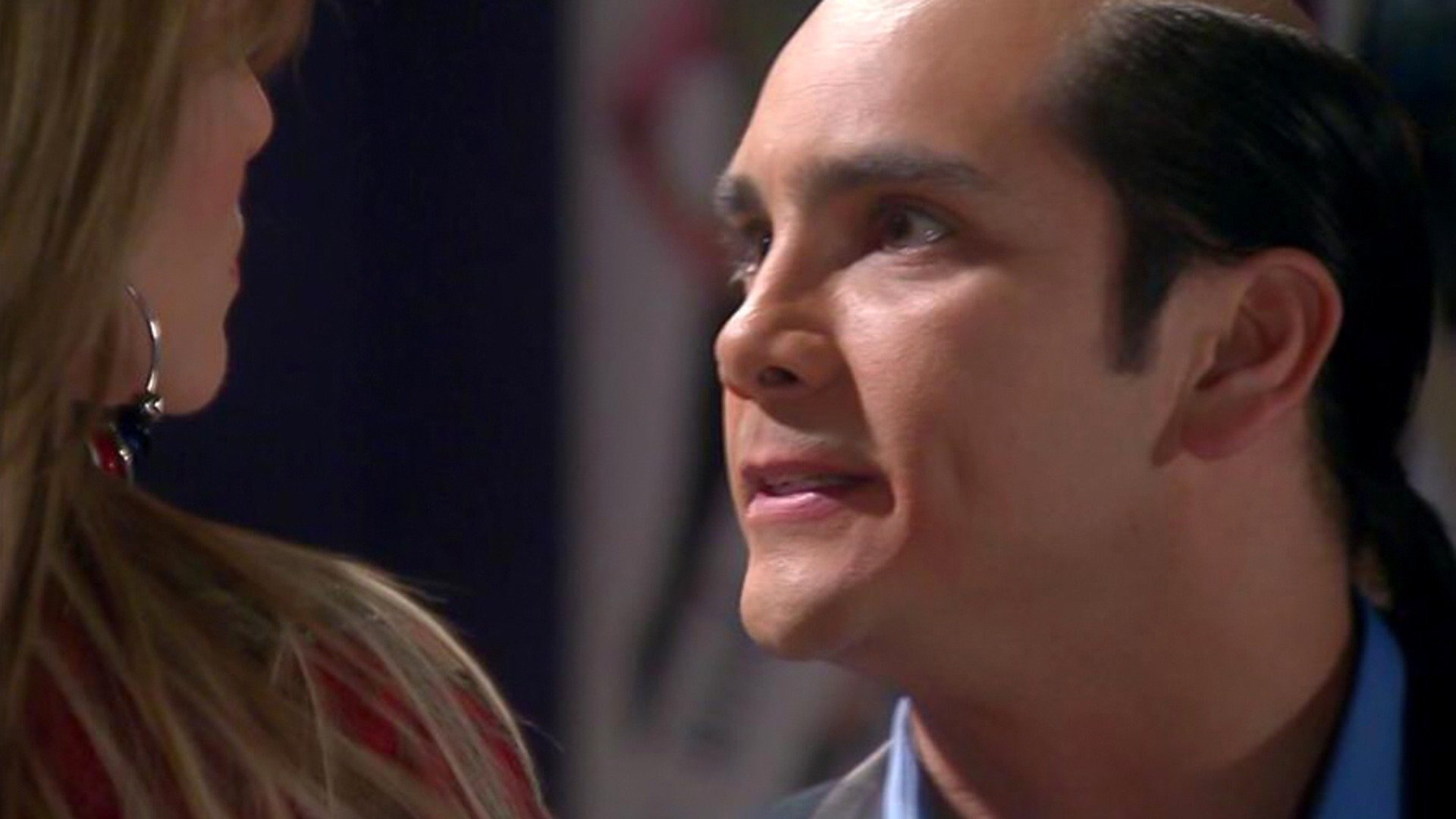 Watch Perro Amor Episode: La propuesta de Tamayo - NBC.com