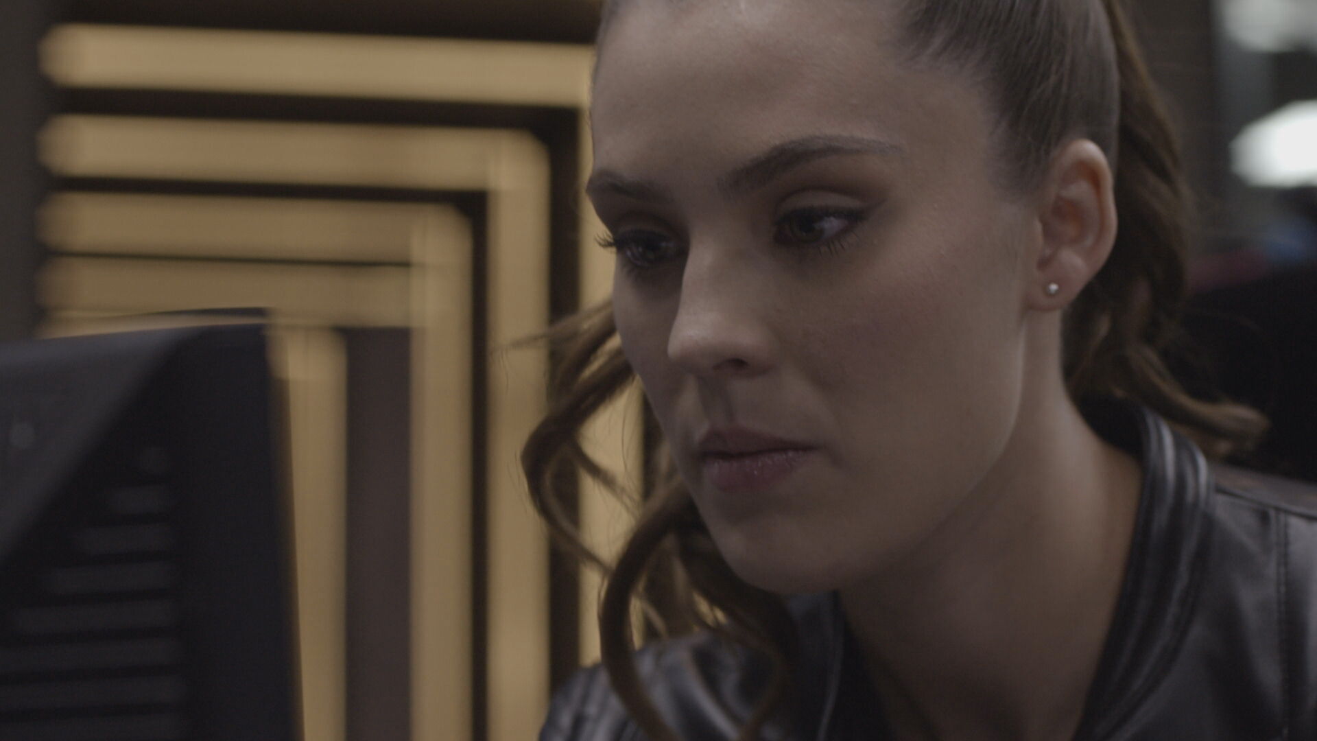 Watch El Señor de los Cielos Episode: Corina prueba su lealtad - NBC.com