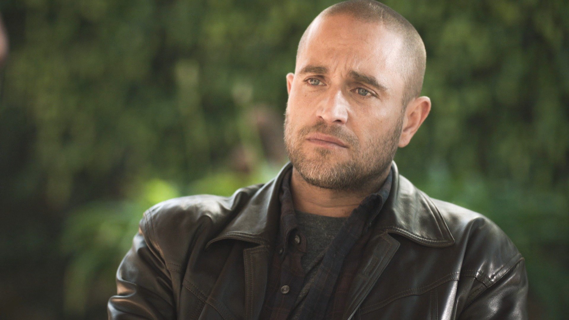 Watch Falco Episode: La corrupción inquieta a Falco - NBC.com