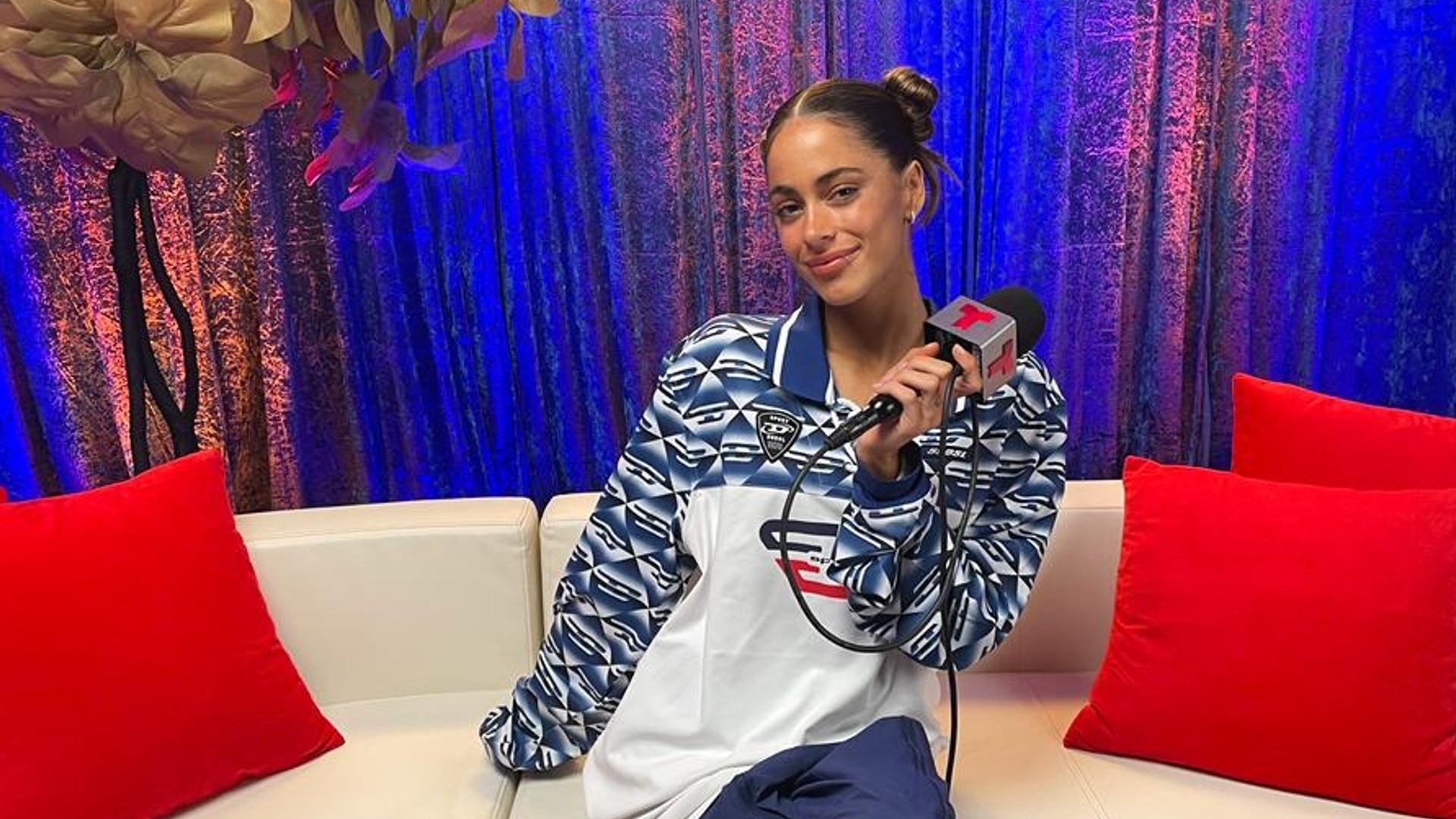 Watch Premios Billboard de la Música Latina 2022 Highlight: Tini revela ...