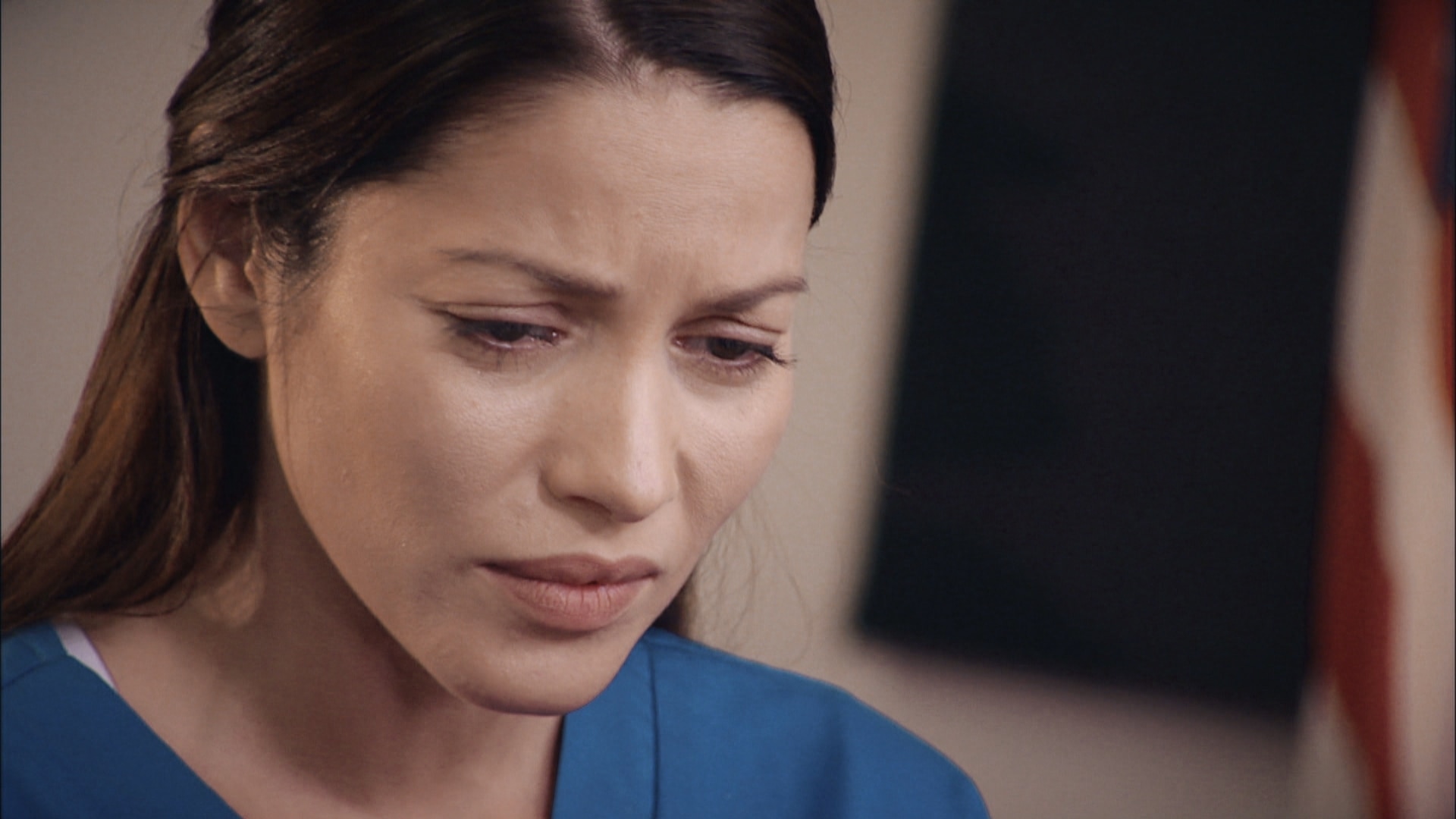 Watch Corazón Valiente Edición Especial Episode: Ángela en La Mira ...