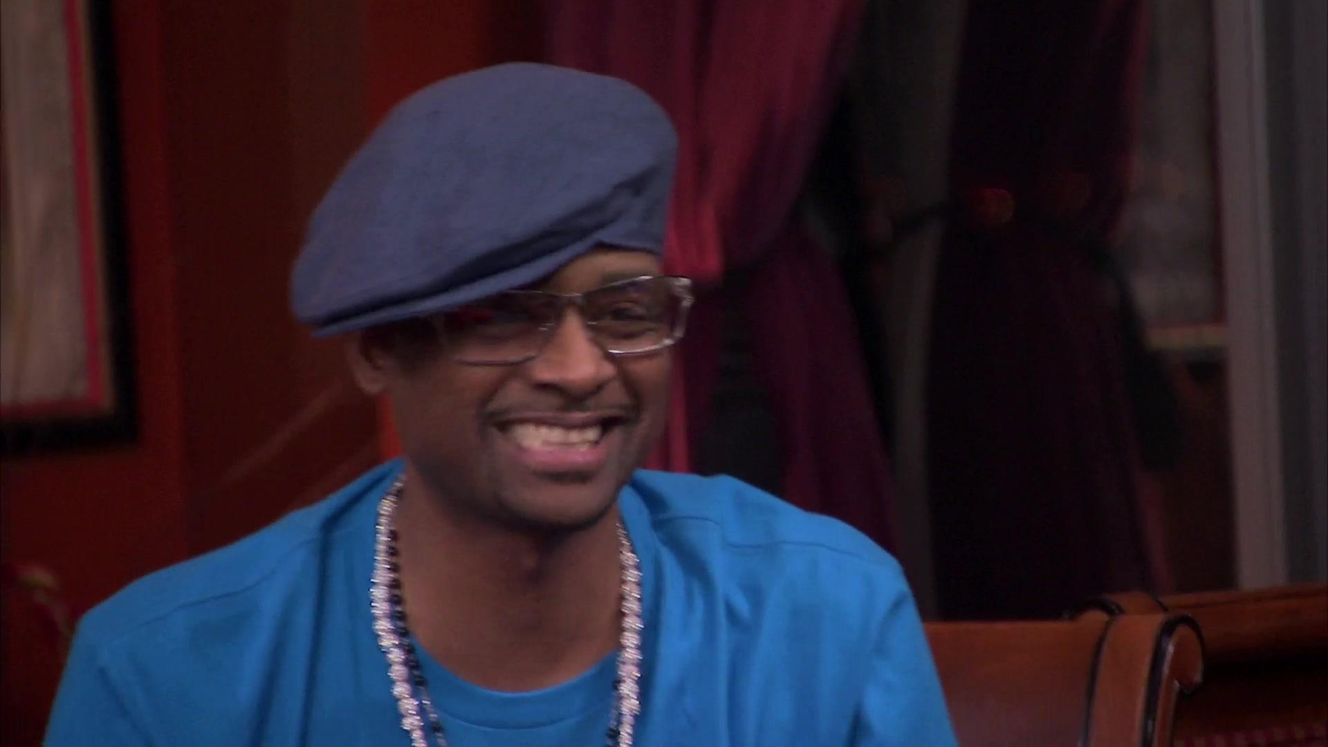 Watch Ice Loves Coco Episode: Baby Got Laughs - NBC.com