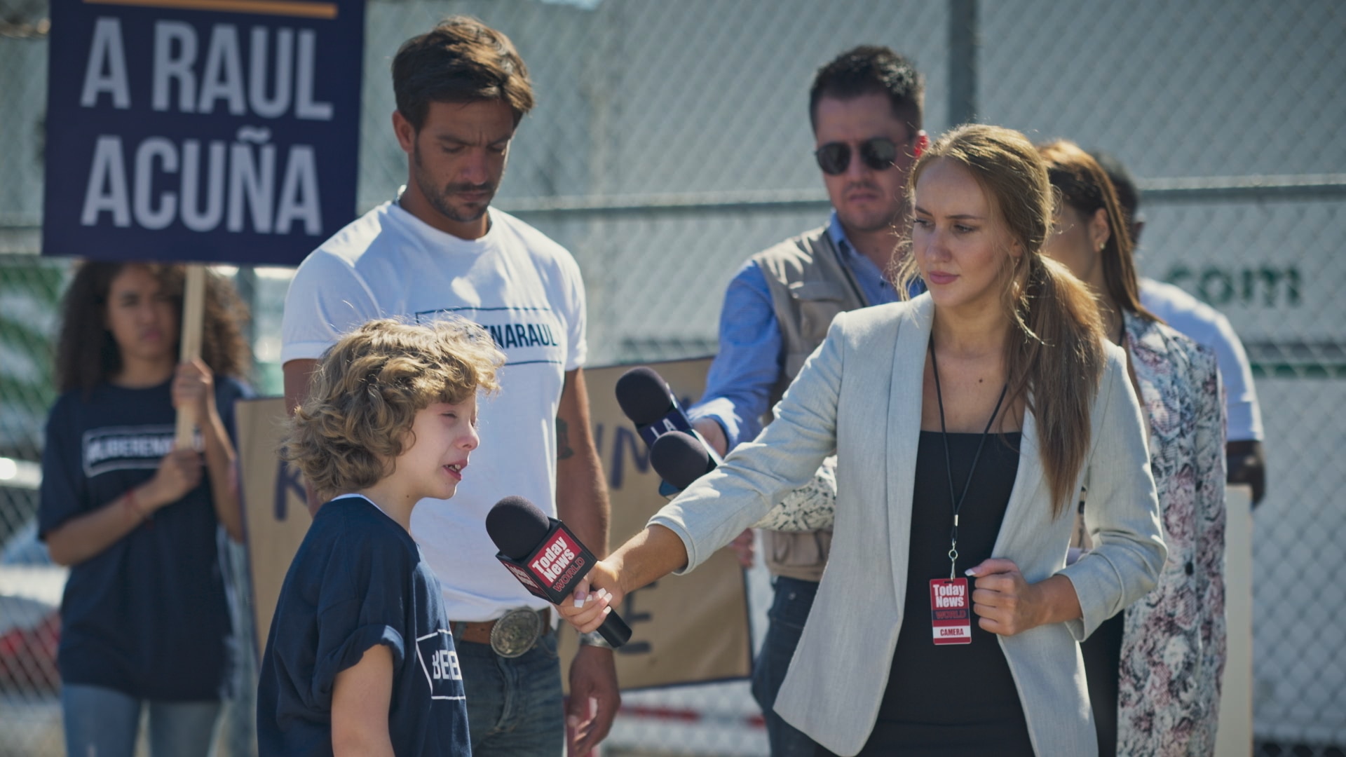 Watch La Suerte De Loli Episode: Nicky, el héroe - NBC.com