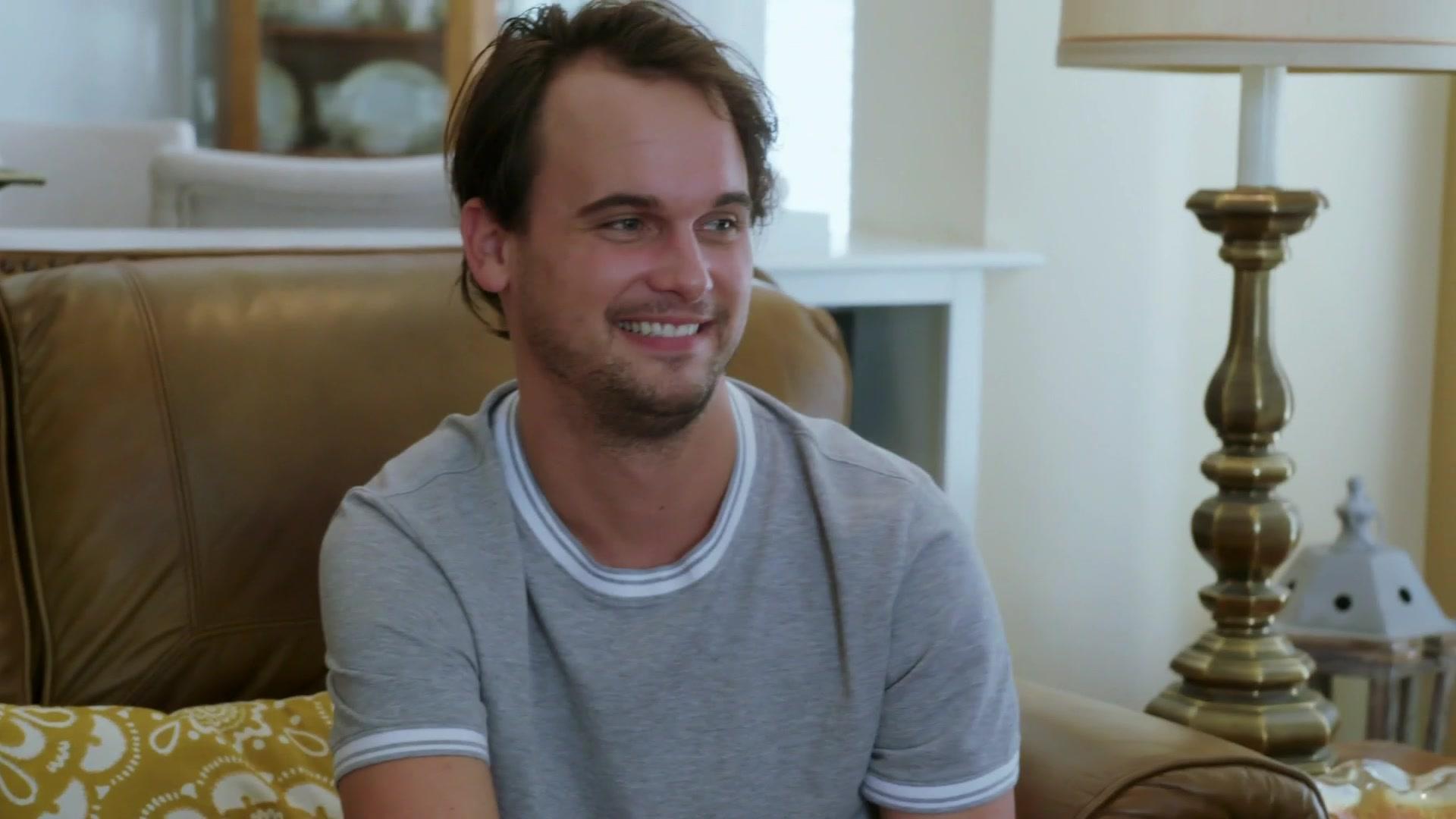 Watch Summer House Episode: Say It with Flowers - NBC.com