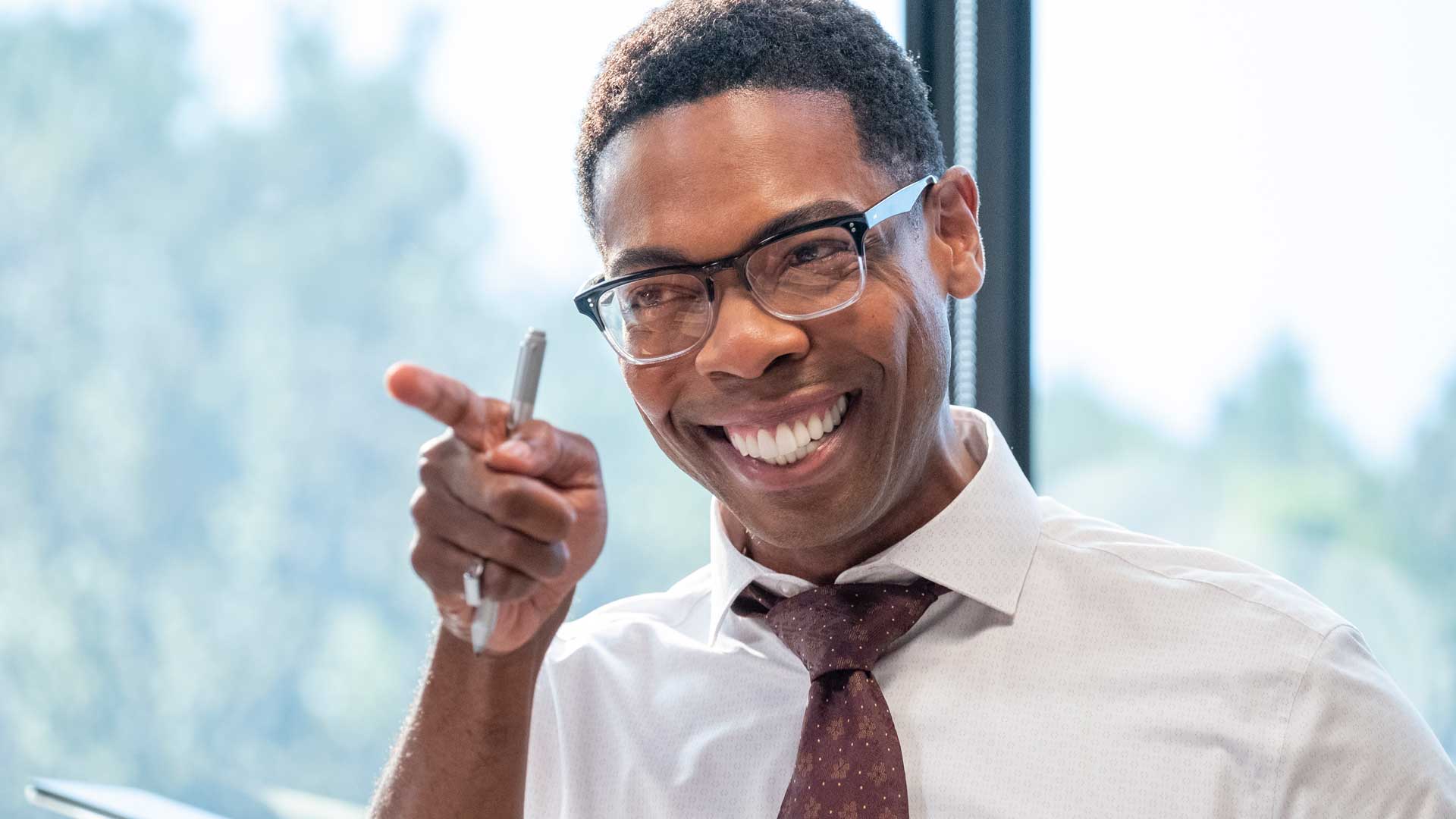 Watch American Auto Episode: The $10k Car - NBC.com