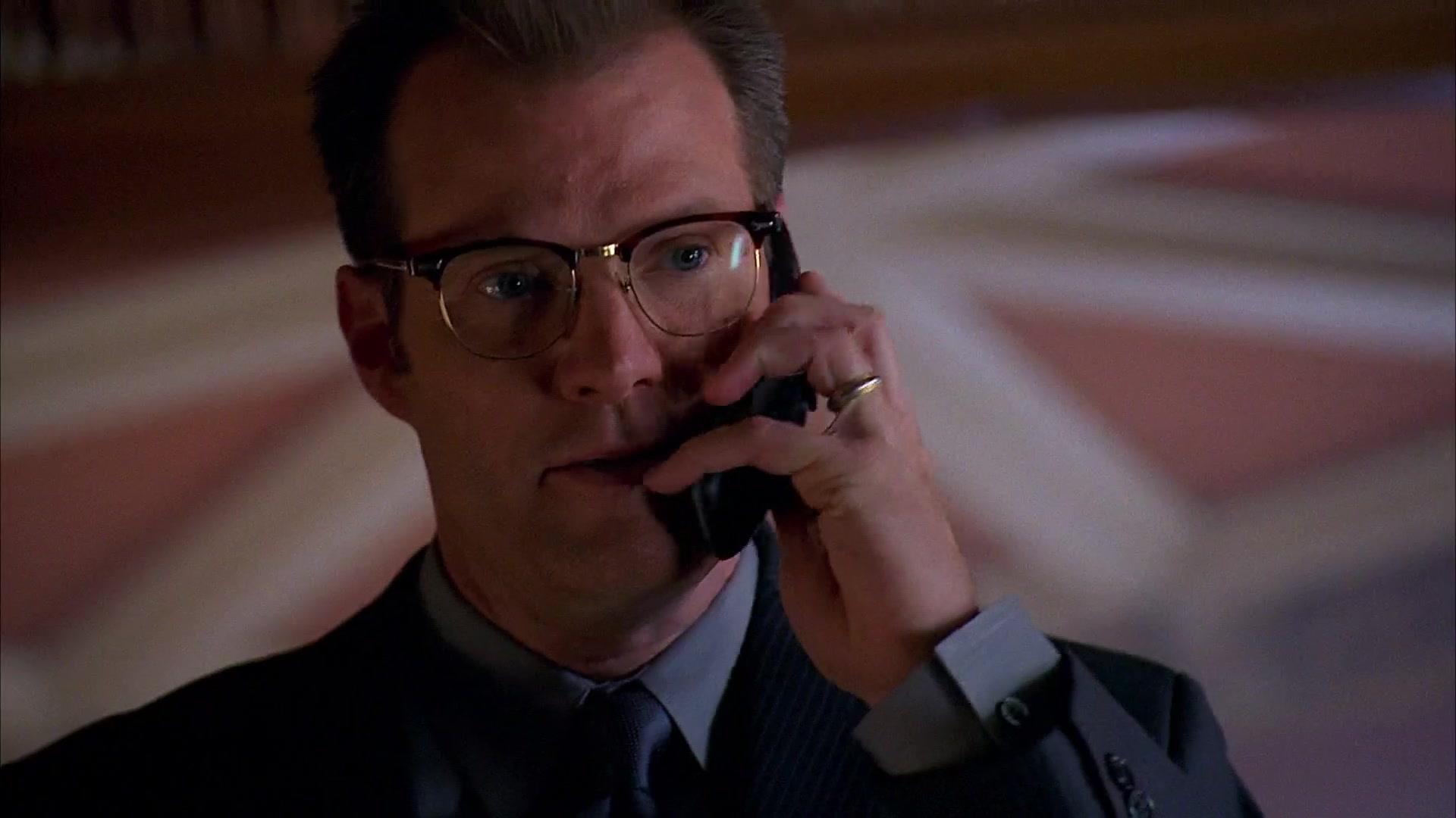 Watch Heroes Episode: The Line - NBC.com