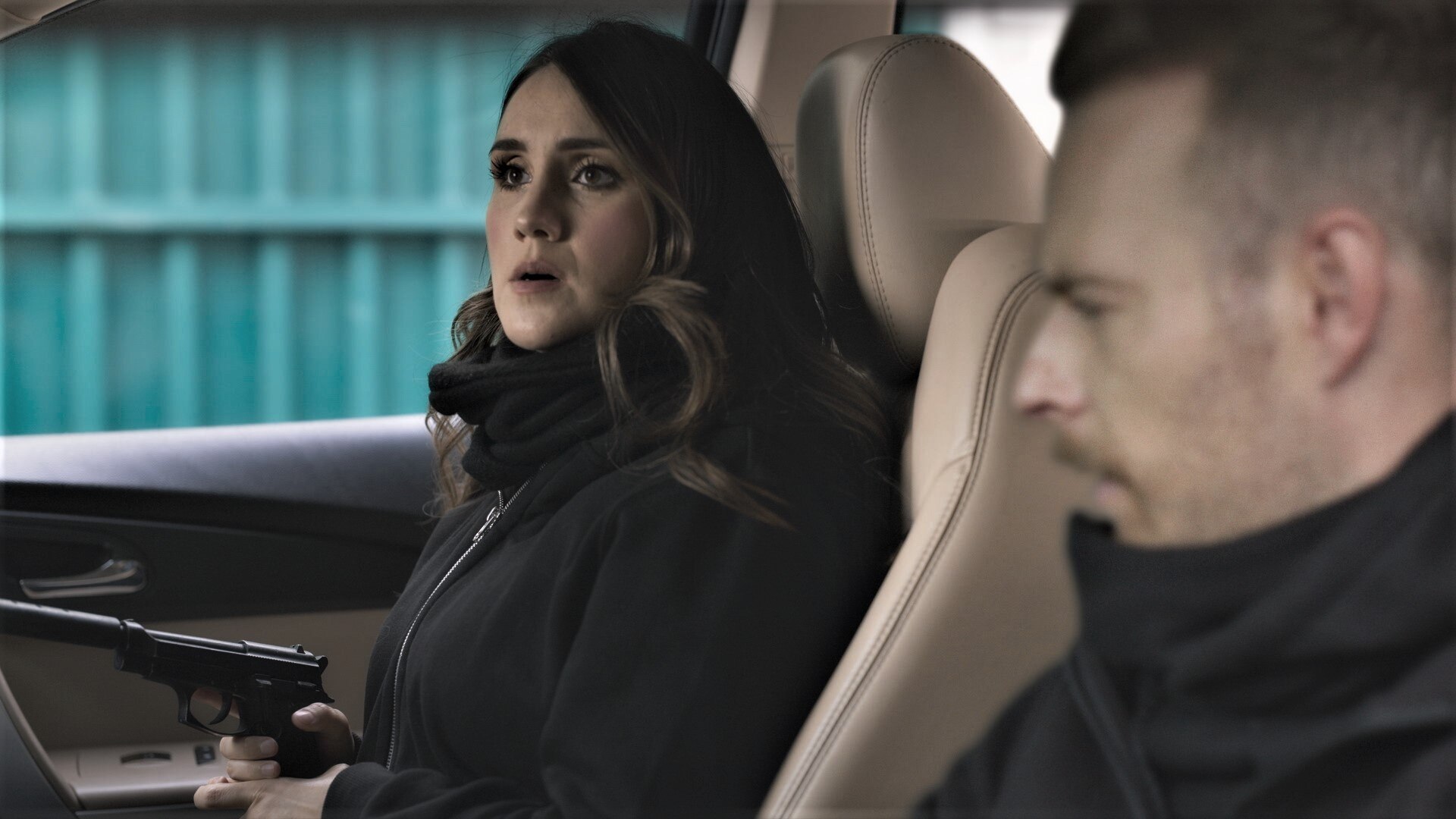 Watch Falsa Identidad Episode: Doble rescate - NBC.com