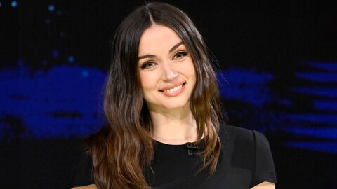 Watch The Tonight Show Starring Jimmy Fallon Episode: Ana de Armas, Luke Grimes, Protoje - NBC.com