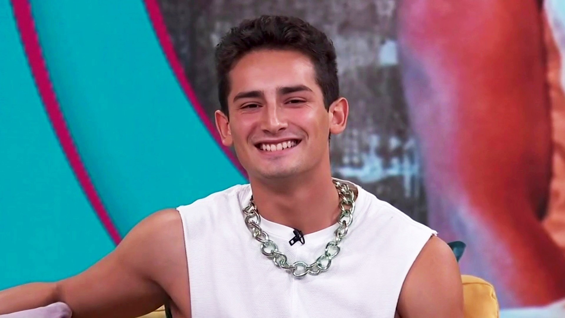 Watch Hoy Día Highlight: Emilio Marcos quiere hacer su propio nombre a ...