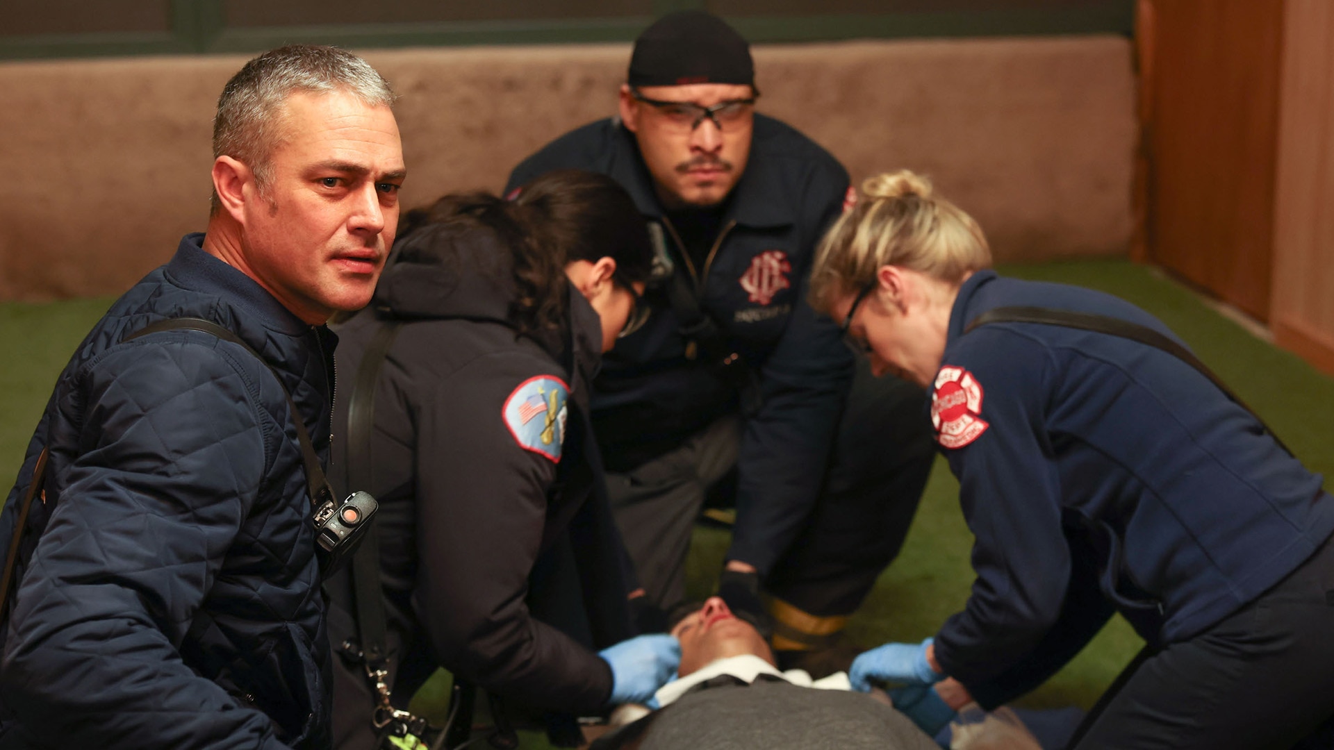 Watch Chicago Fire Highlight: Brett Saves a Man Who’s Been Shot with an ...
