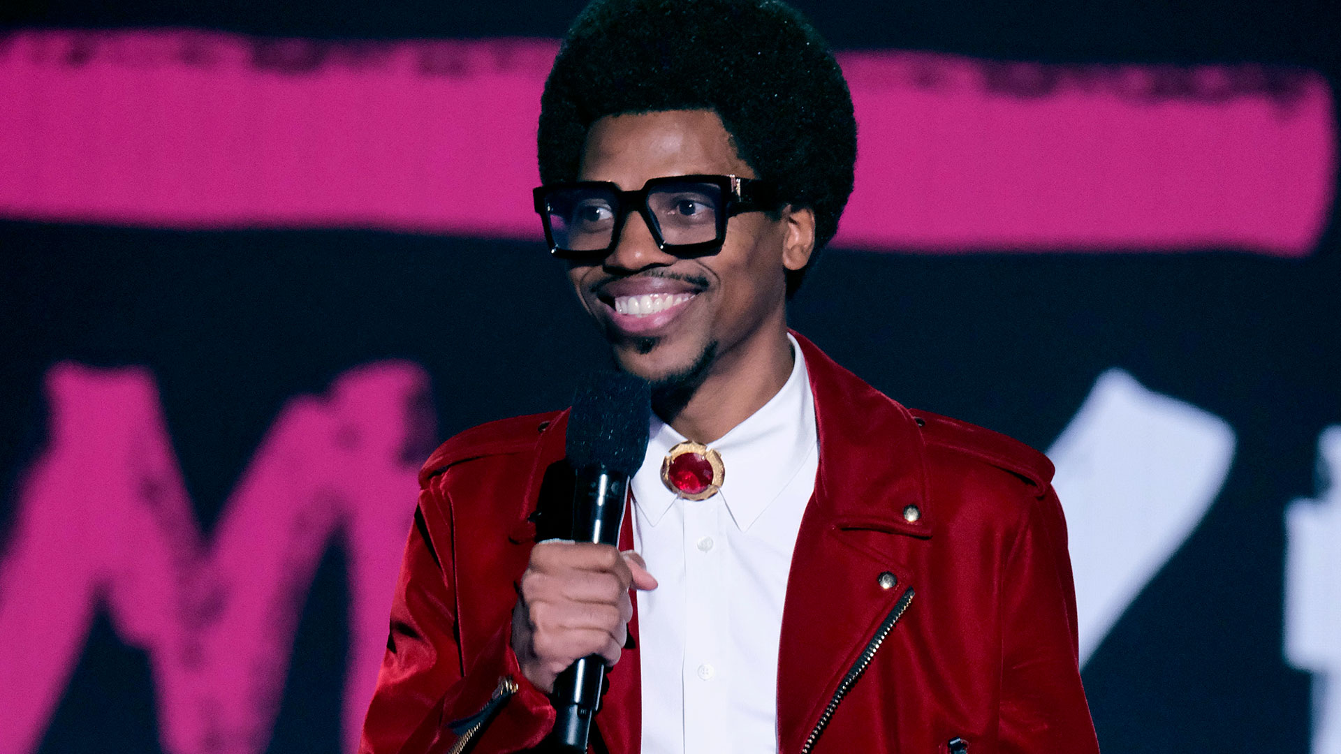 Watch America's Got Talent: All-Stars Highlight: Mike E. Winfield's ...