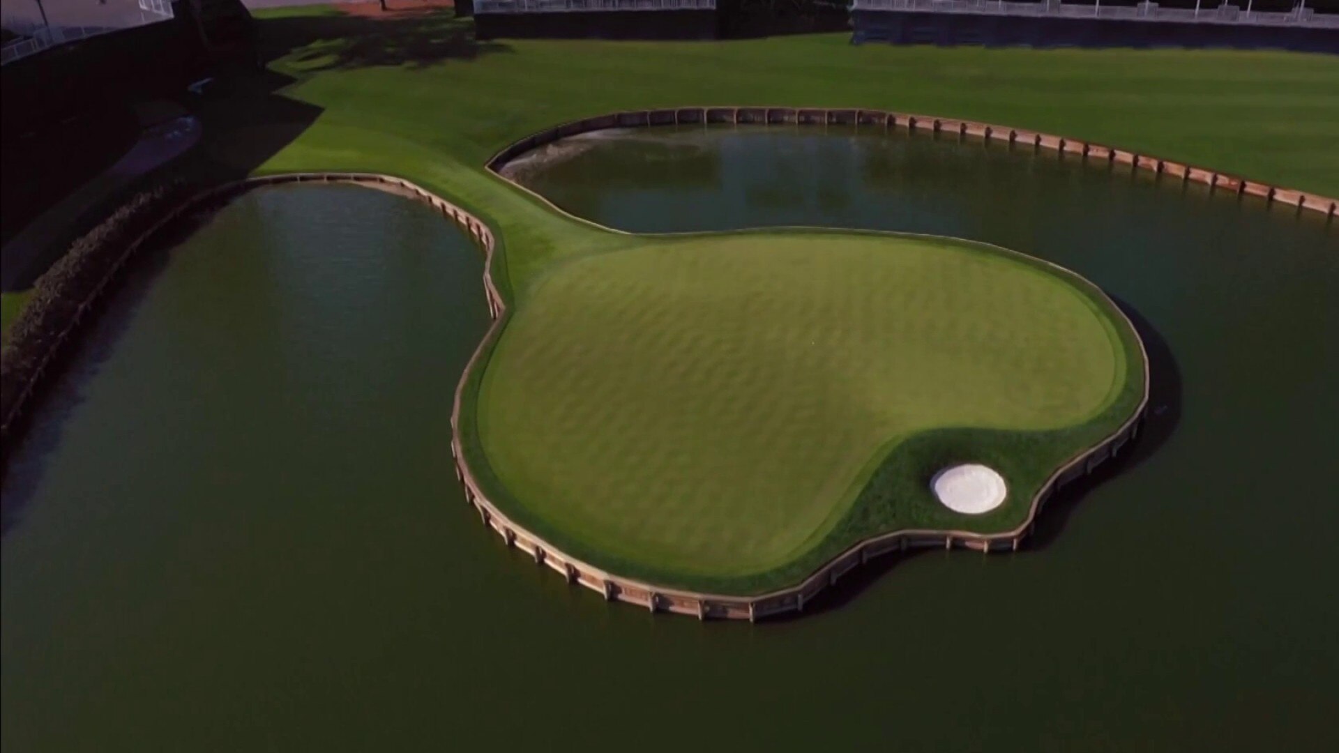Watch null Clip: TPC Sawgrass' No. 17 an iconic challenge - NBC.com